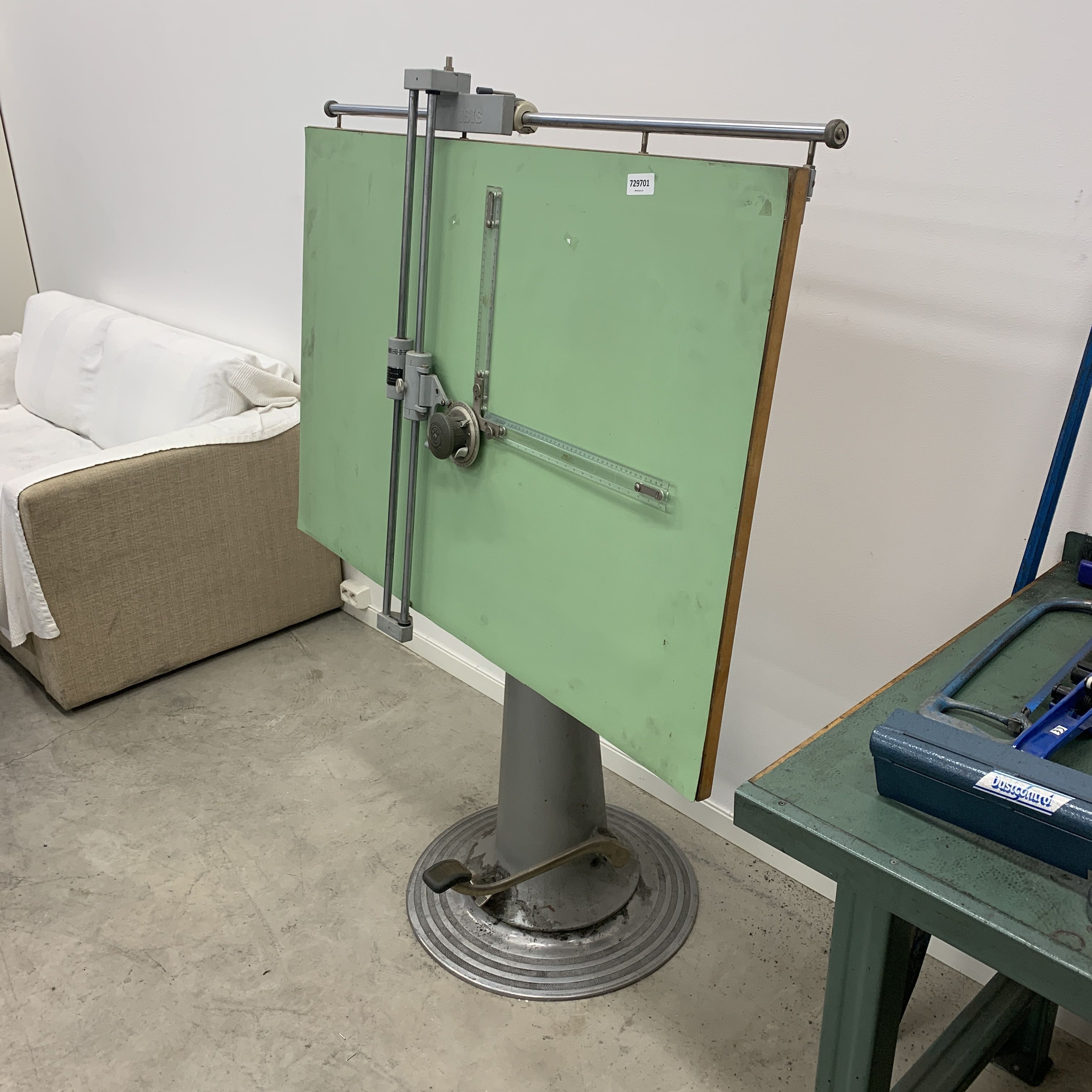 Drawing board Isis - PS Auction - We value the future - Largest in net ...