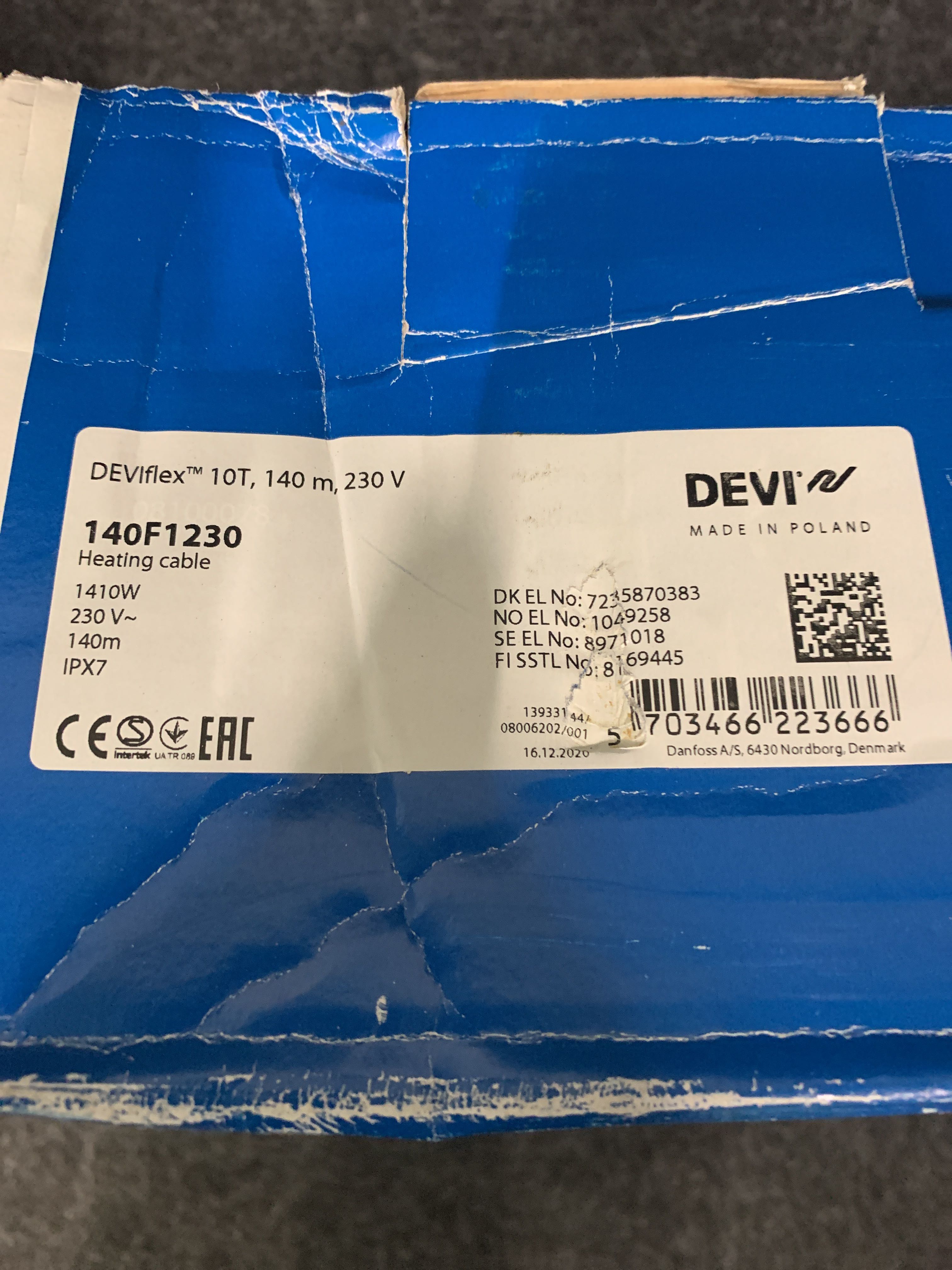 2st Värmekabel DEVI DEVIpipeheat & 1st Golv och frostskydd DEVIFLEX - Auktioner online ...