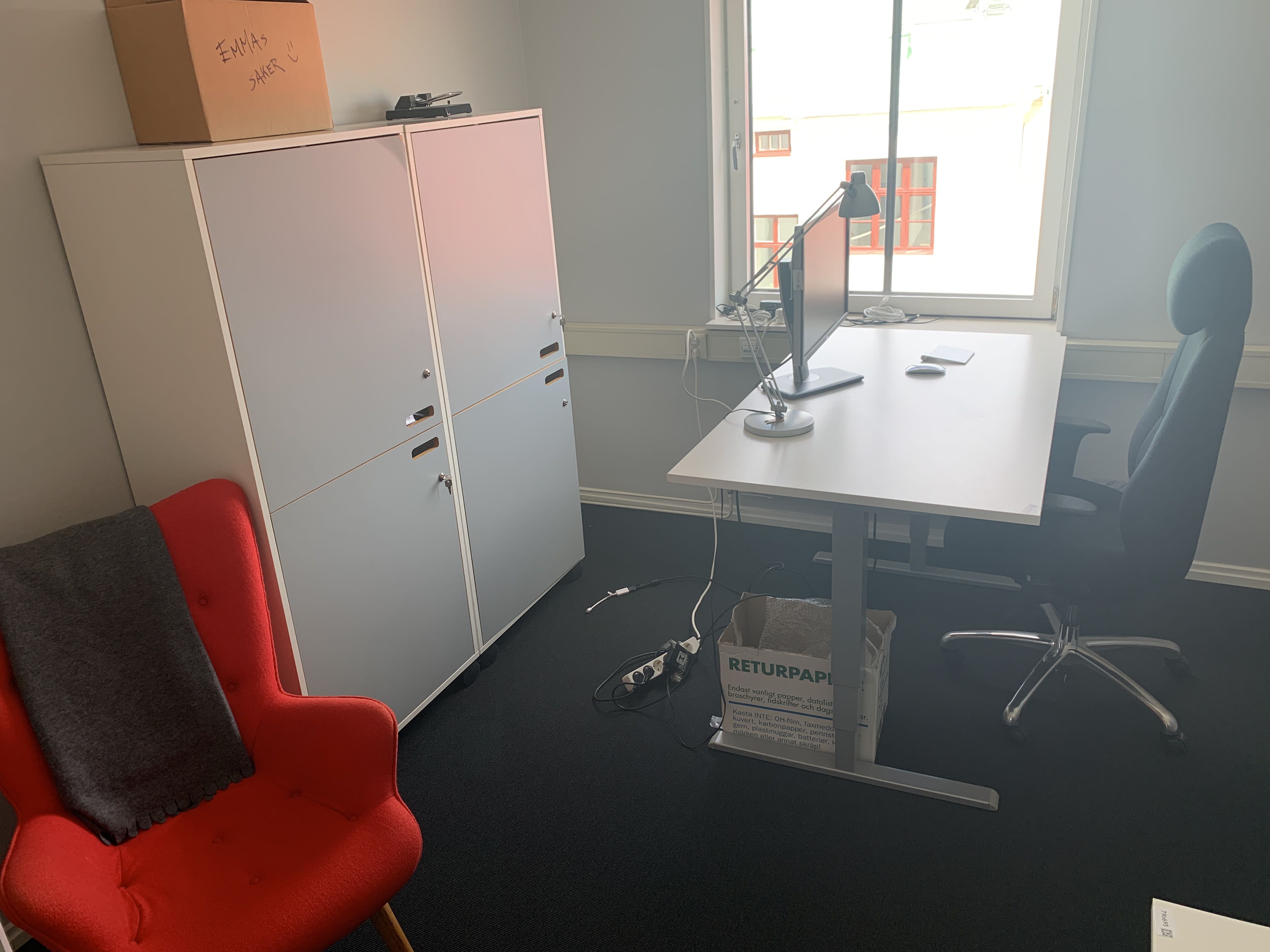 Office workplace, Raising and lowering desk Edsbyn - PS Auction - We ...