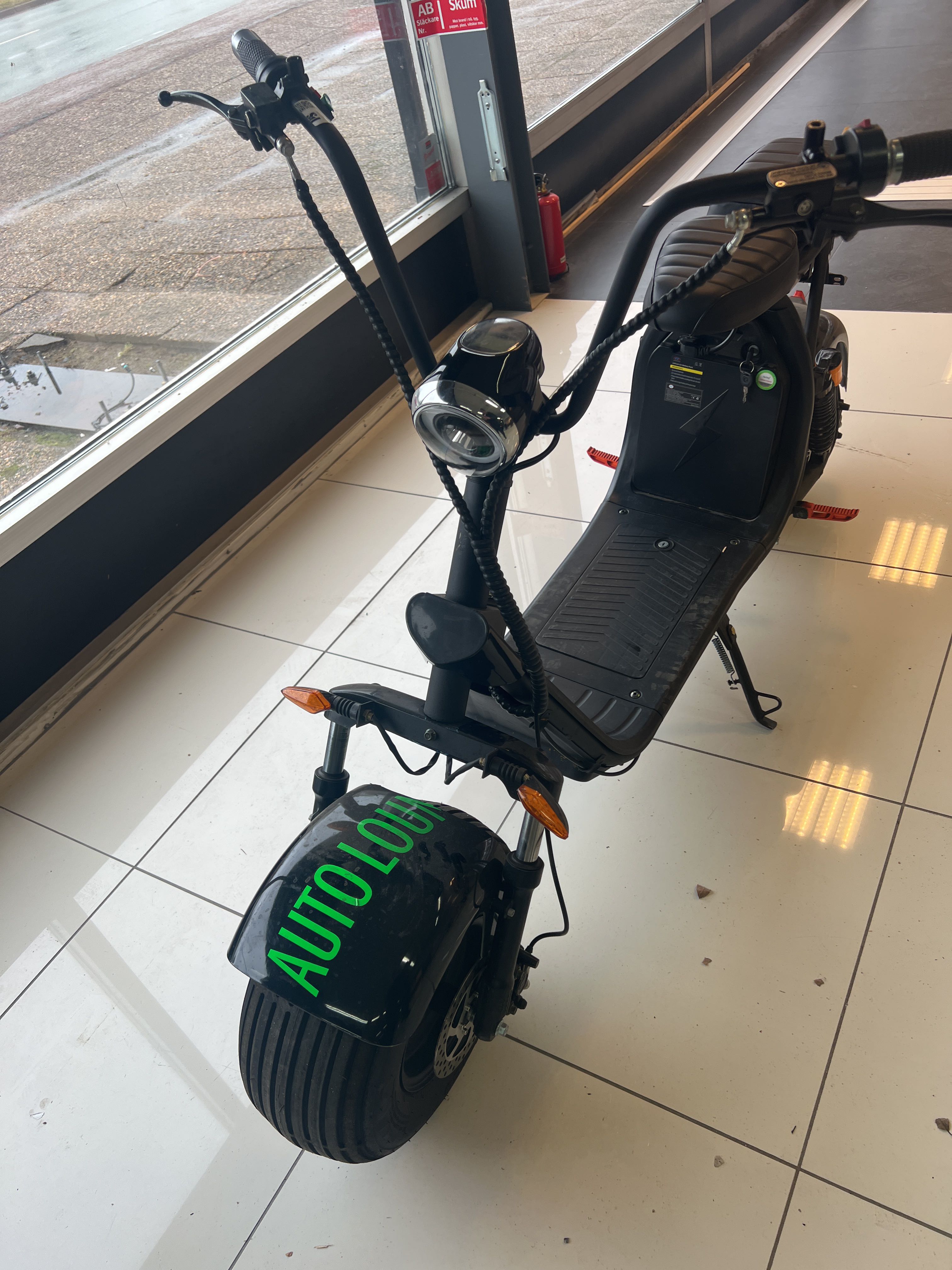 Elmoped klass 2 - Citycoco Harley Style (Reparationsobjekt) - Auktioner ...