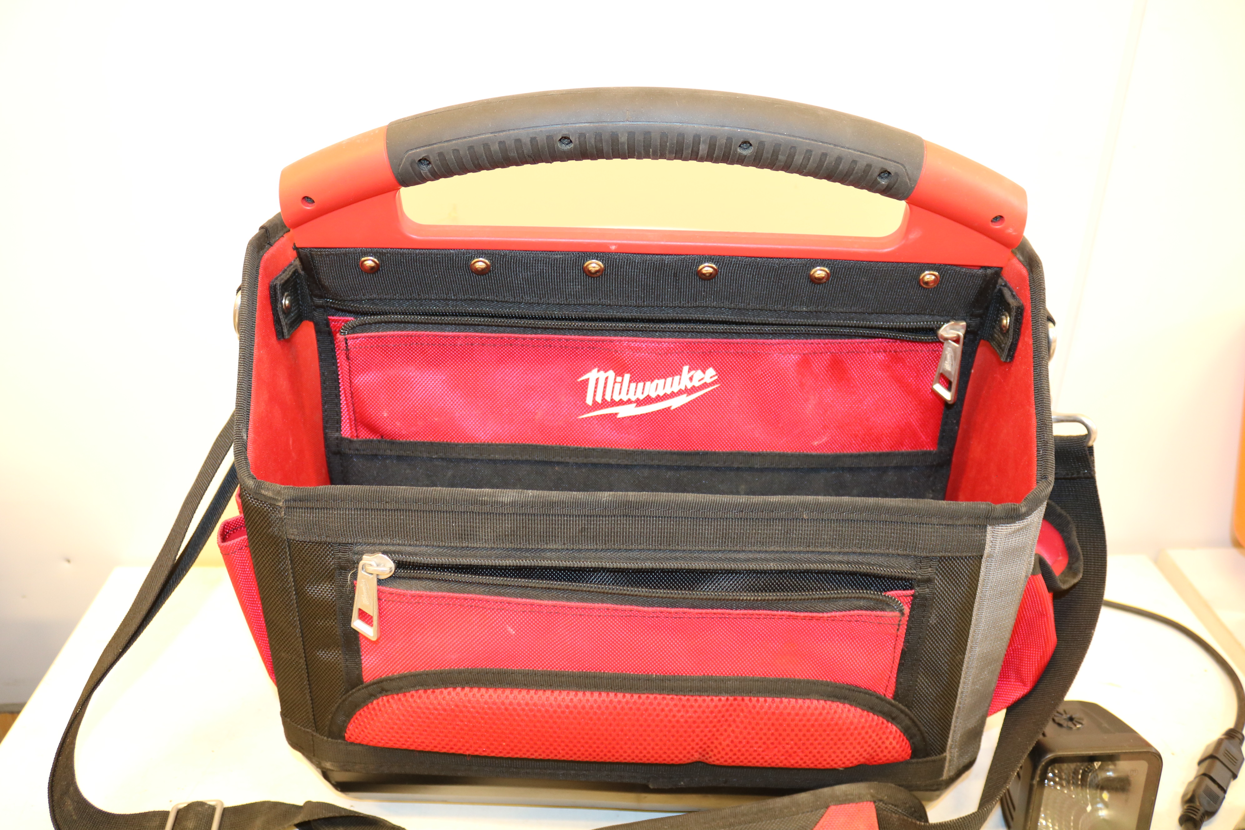 Till Garage & Bil - Auktioner online - Nätauktioner & Konkursauktioner ...