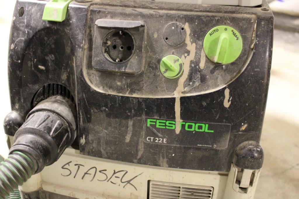 Vacuum cleaner Festool CT22E with accessories - PS Auction - We value ...