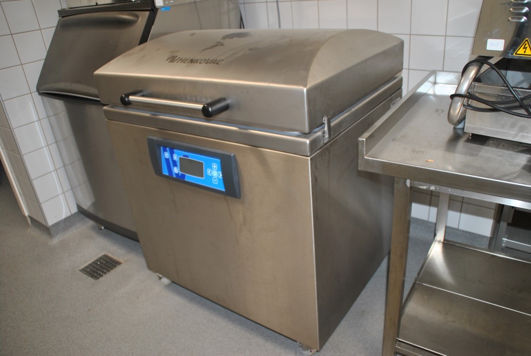 Vacuum machine Henkovac M5 - PS Auction - We value the future - Largest ...