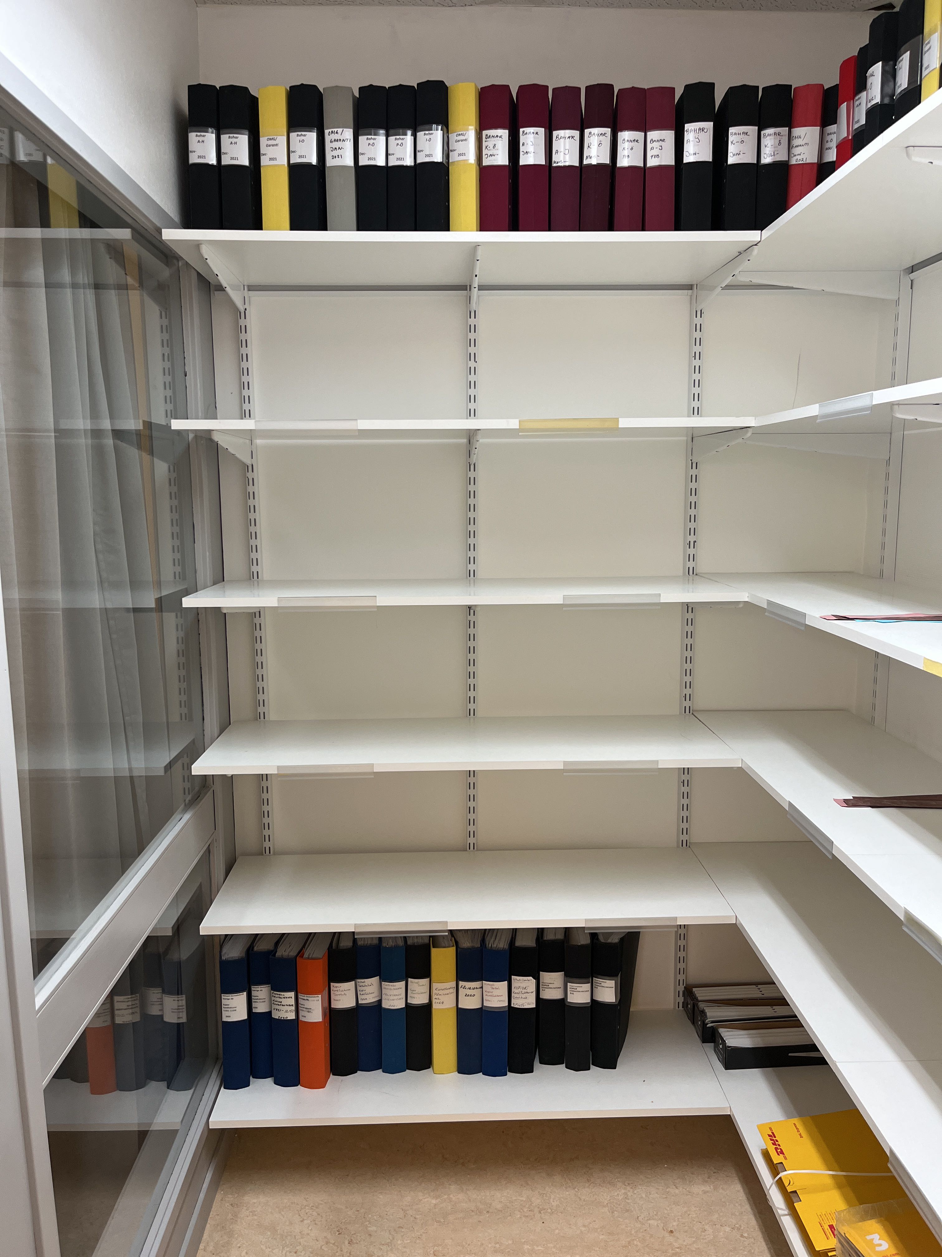 Hyllsystem 8st sektioner - Auktioner online - Nätauktioner ...