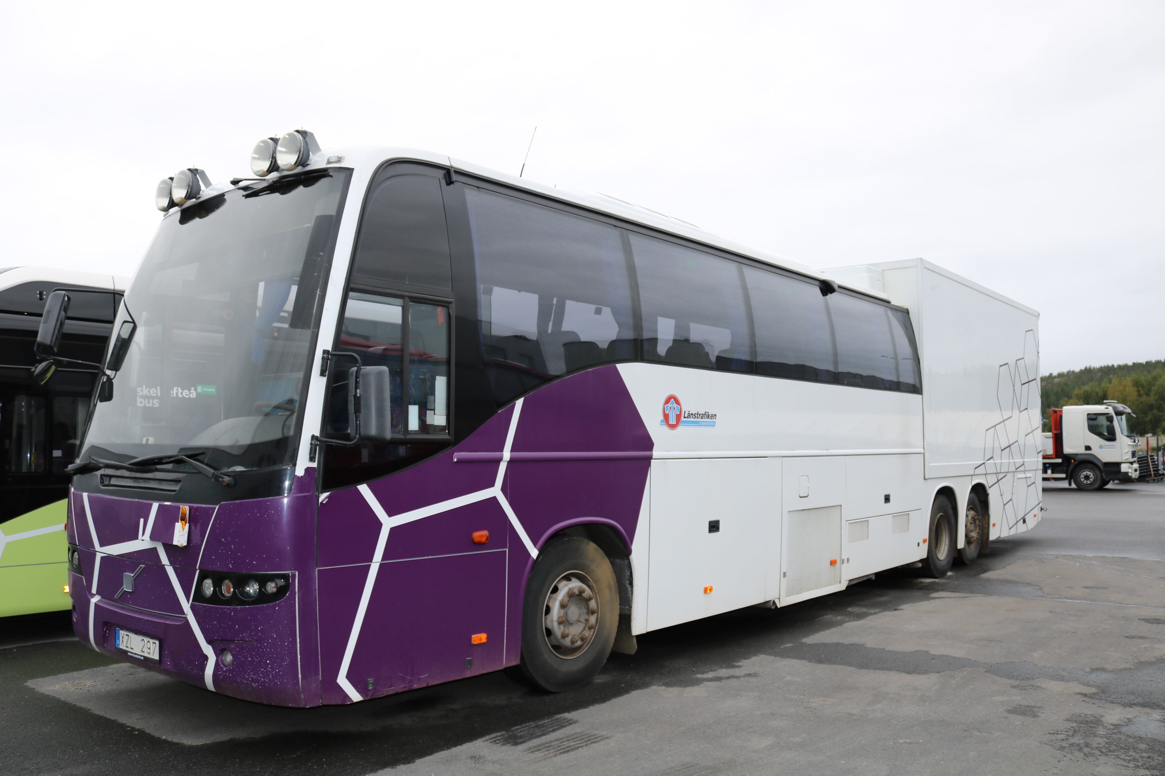 Freight bus VOLVO B12M. 2007 #New info under notes# - PS Auction - We ...