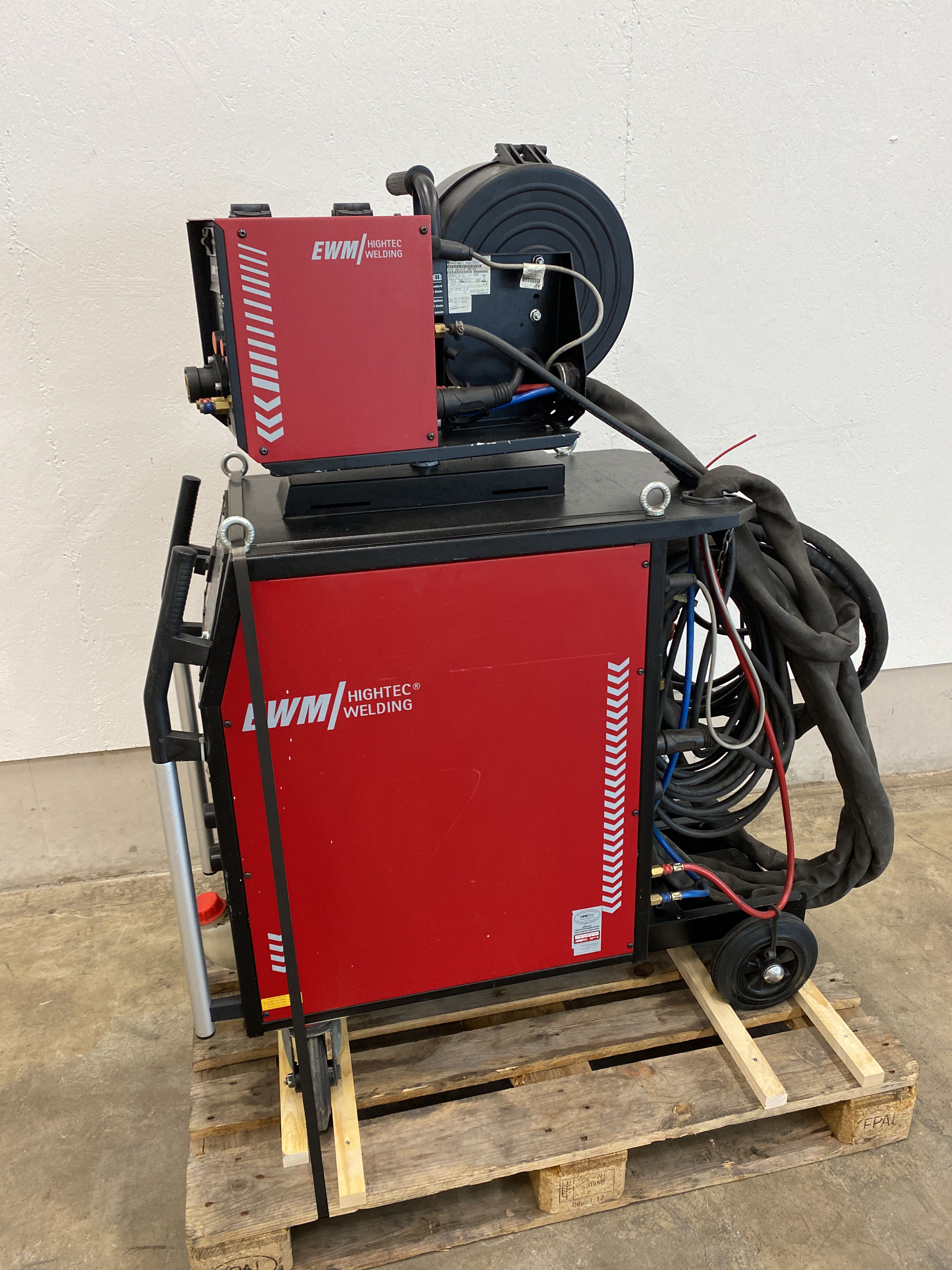 Mig welding machine EWM Phoenix 421 Expert Pulse f - PS Auction - We ...