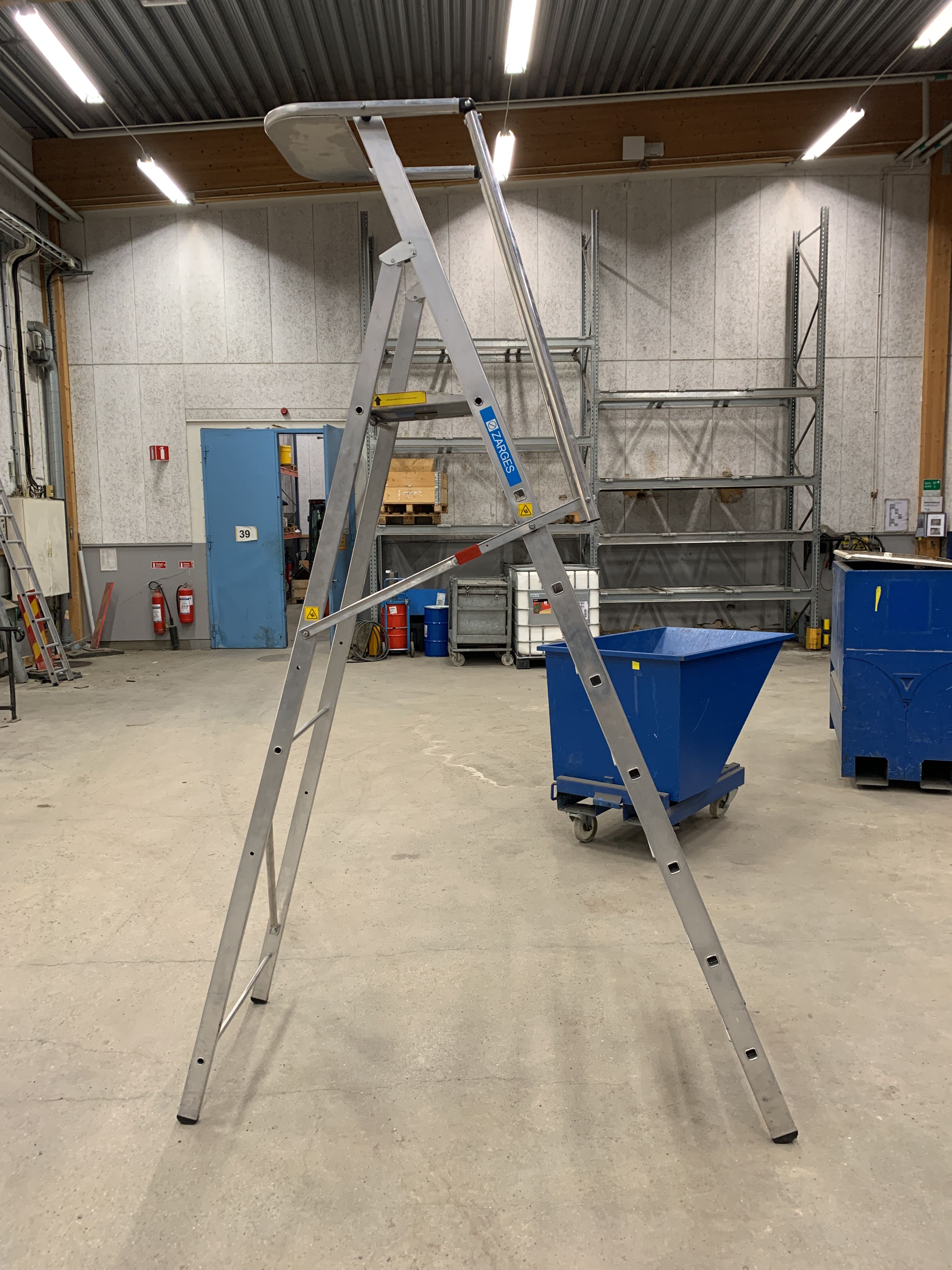Folding ladder work platform Zagres 8-step - PS Auction - We value the ...