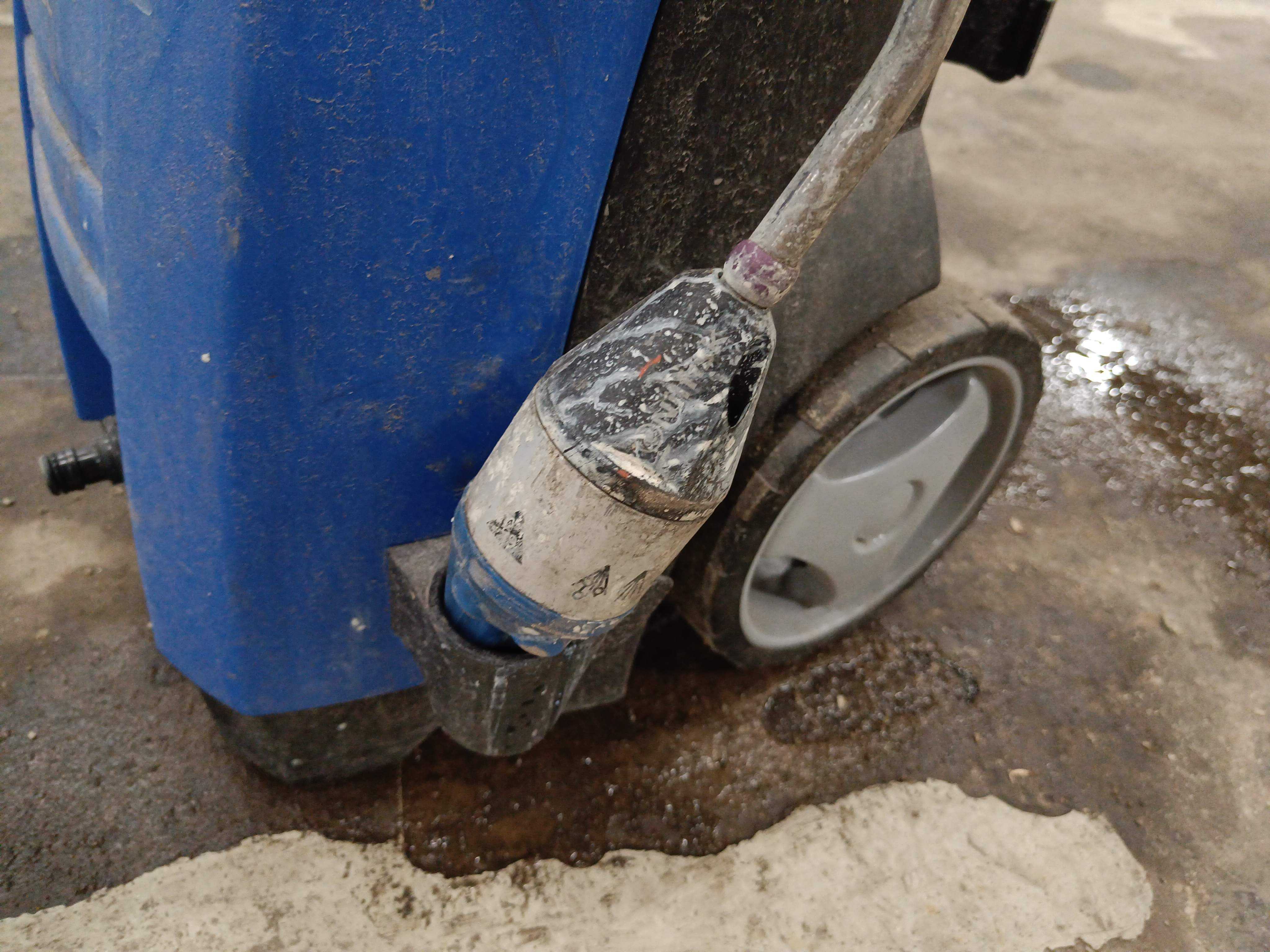 Högtryckstvätt Nilfisk MC 2C - Auktioner online - Nätauktioner ...