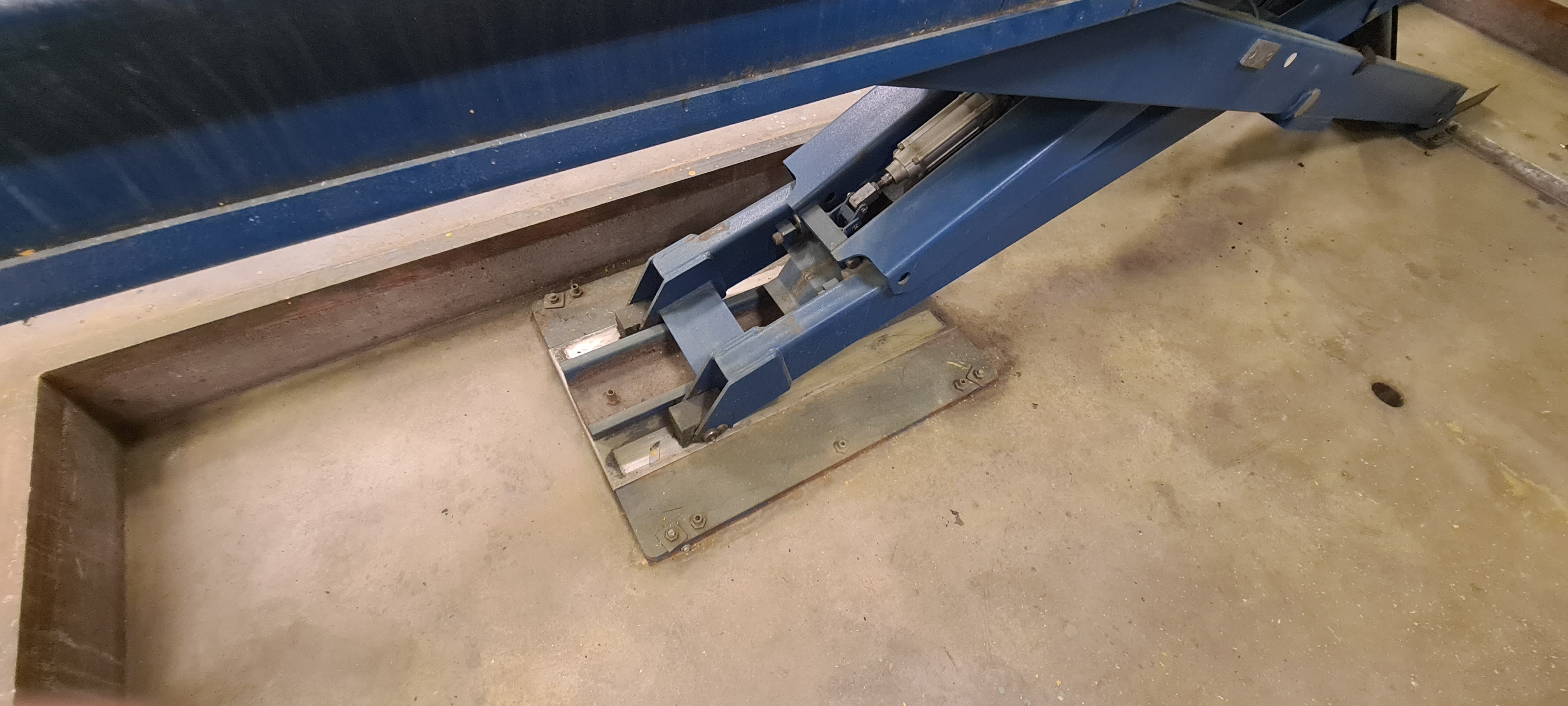 Saxlift / billyft NUSSBAUM - Auktioner online - Nätauktioner ...