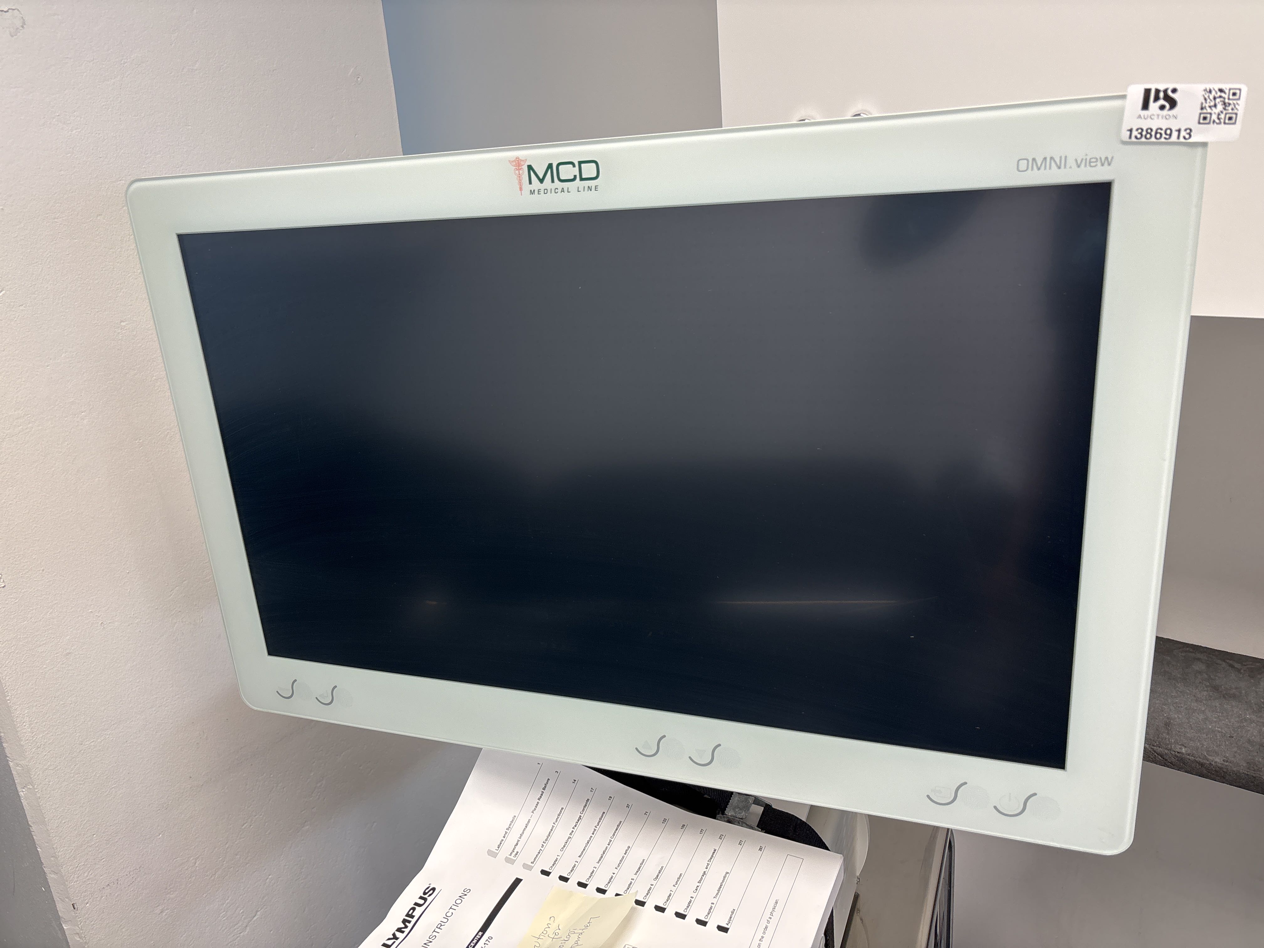 Vagn med processor, monitor och ljuskälla - Olympus CV-170 & MCD OMNI ...