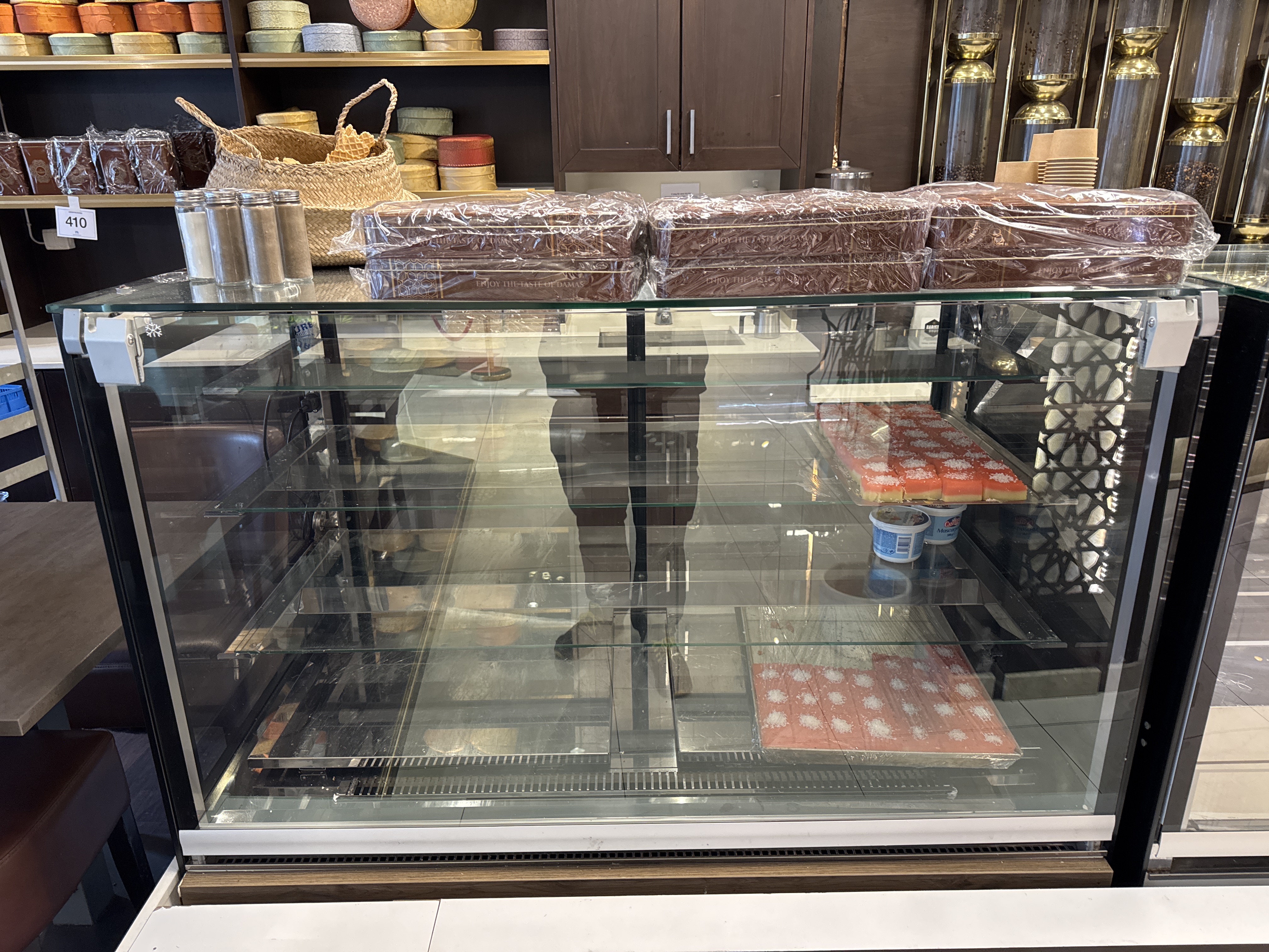Exponeringskyl Bureca Pastry Counter C1 - Auktioner online ...