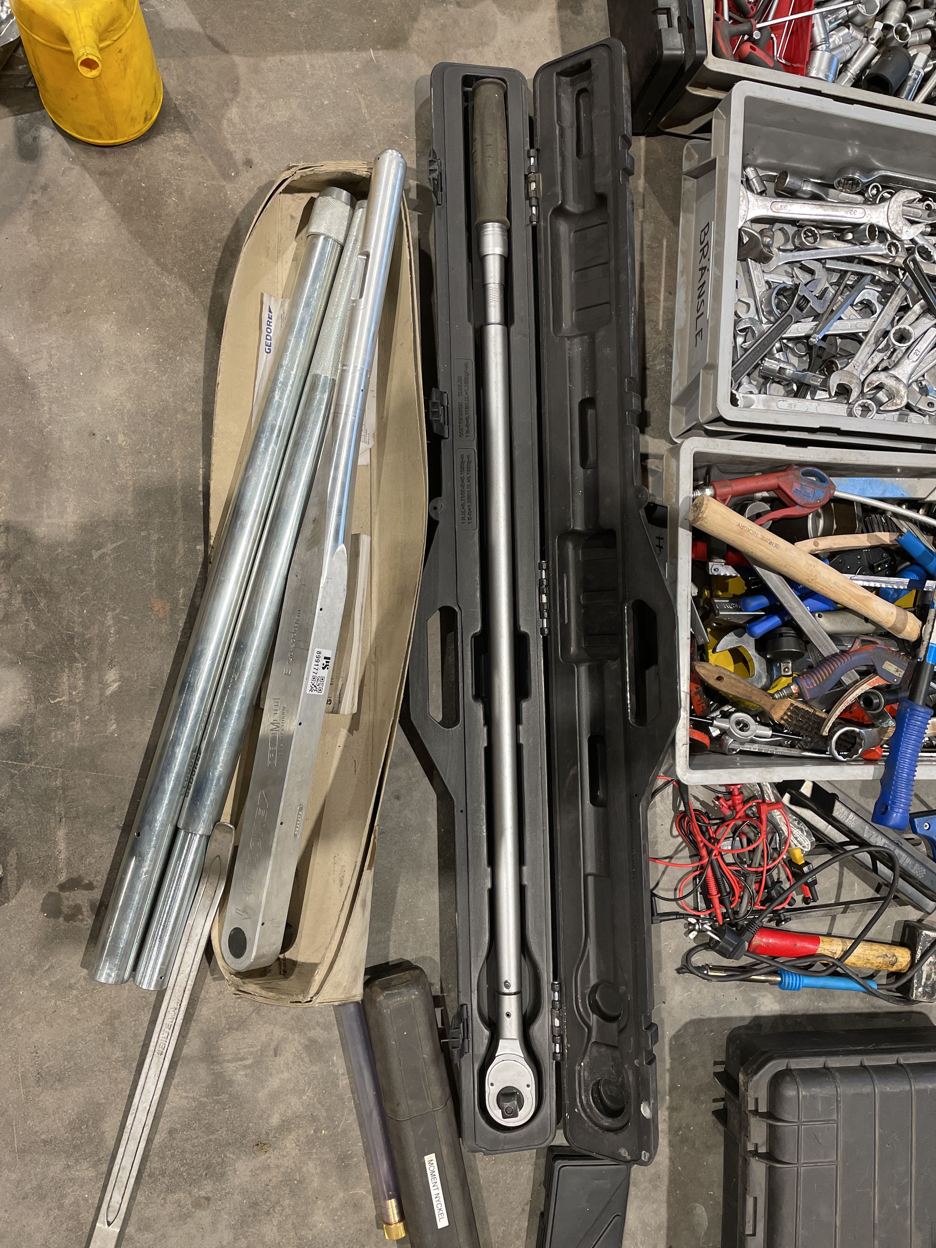 Momentnyckel 1" Typ E Nr. 8564-01 750-2000Nm - Auktioner online ...