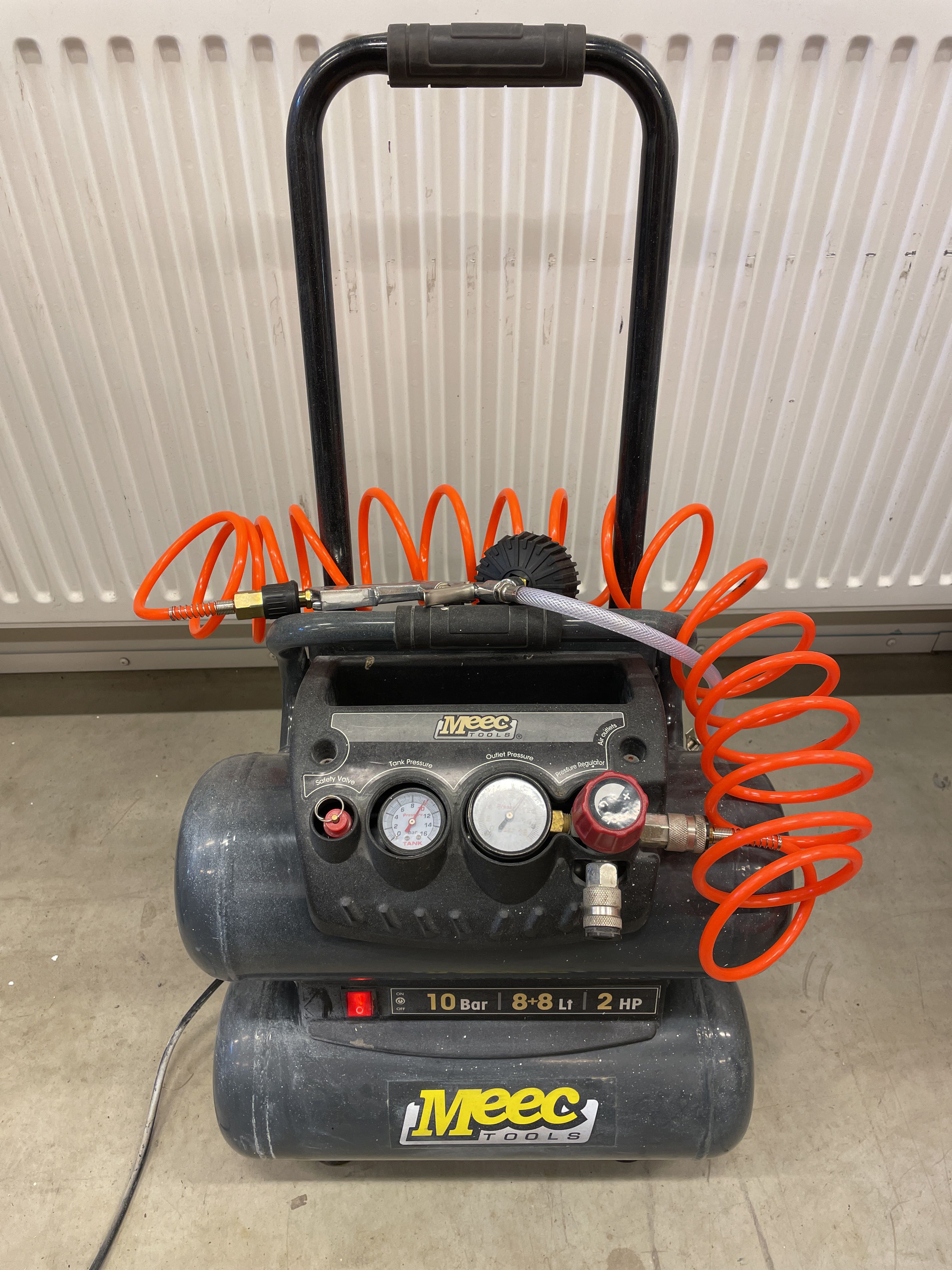 Compressor on wheels - PS Auction - We value the future - Largest in ...