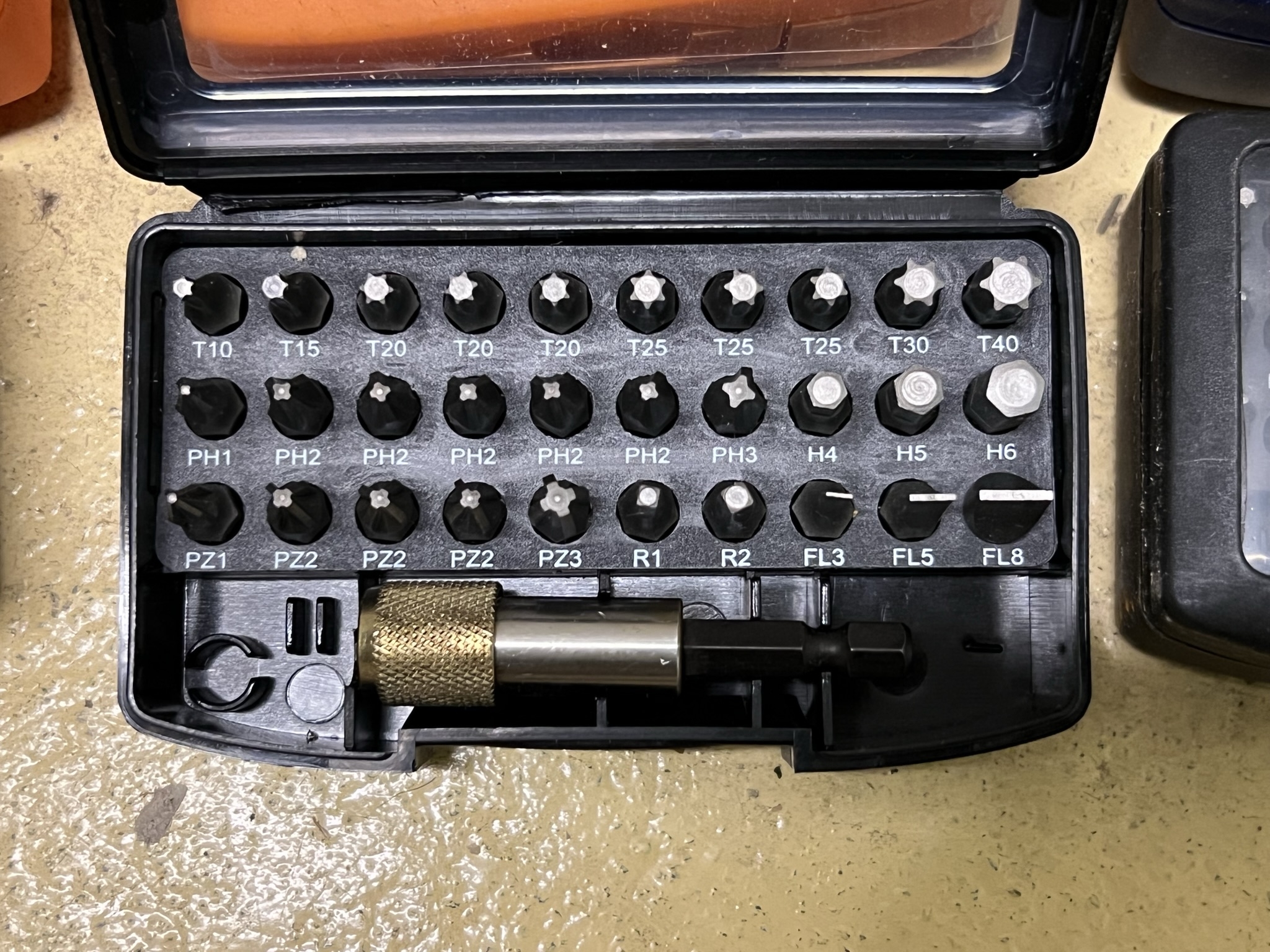 Bitboxes 13 pieces + 2 pieces not complete - PS Auction - We value the ...