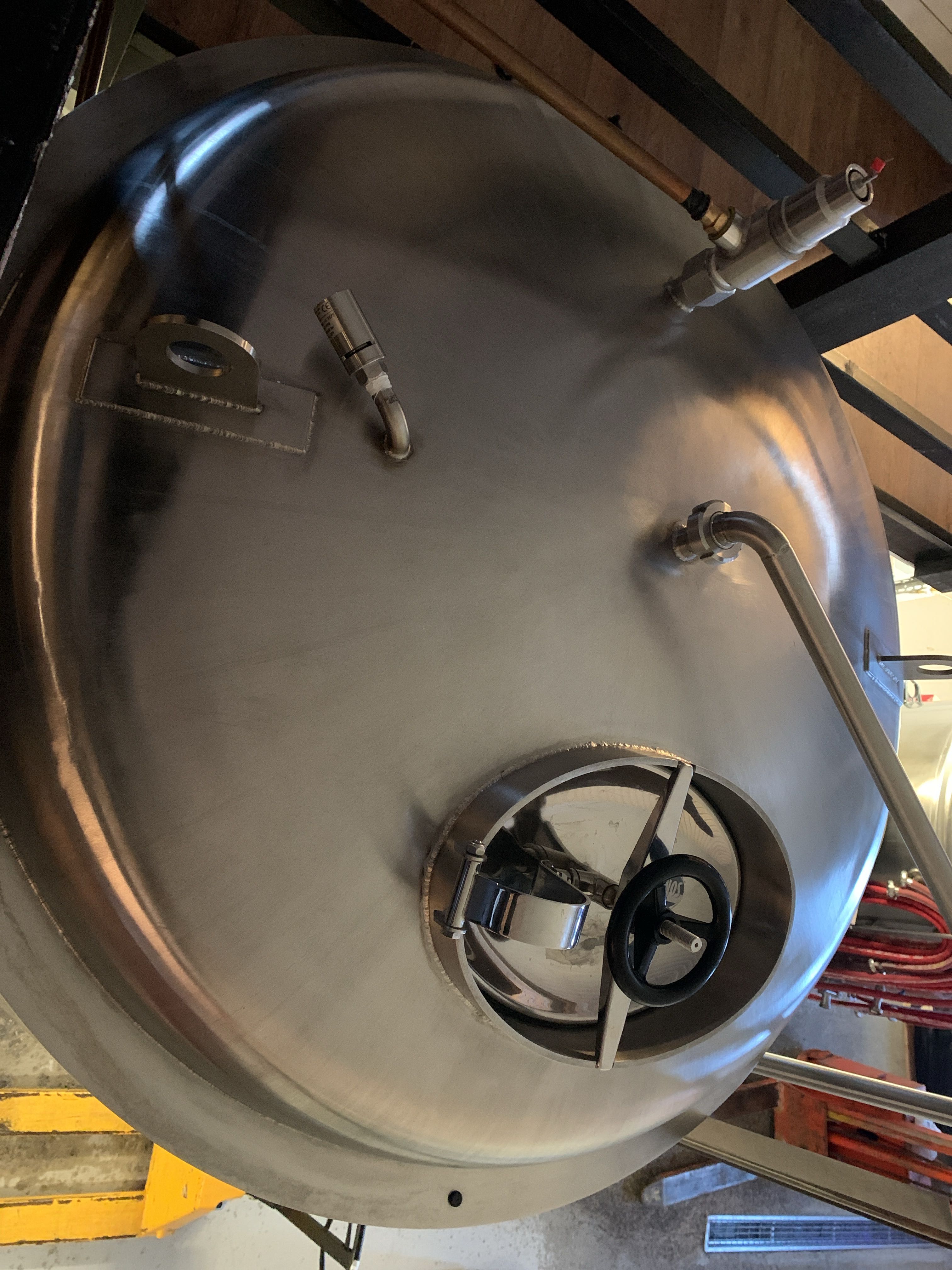 CCV-Tank Milan Svoboda 3000 Liter - Auktioner online - Nätauktioner ...