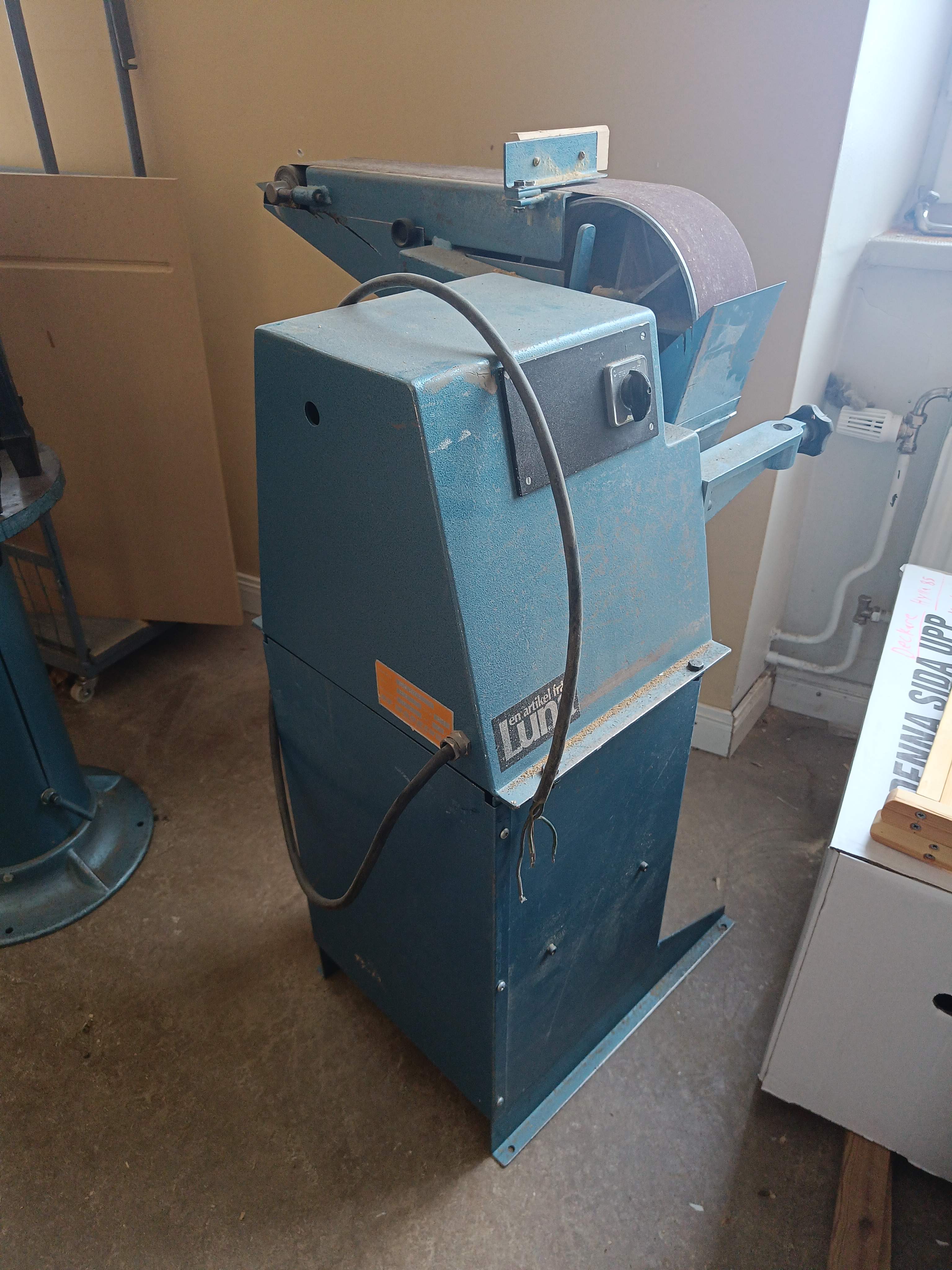 Belt sander SP Machines - PS Auction - We value the future - Largest in ...