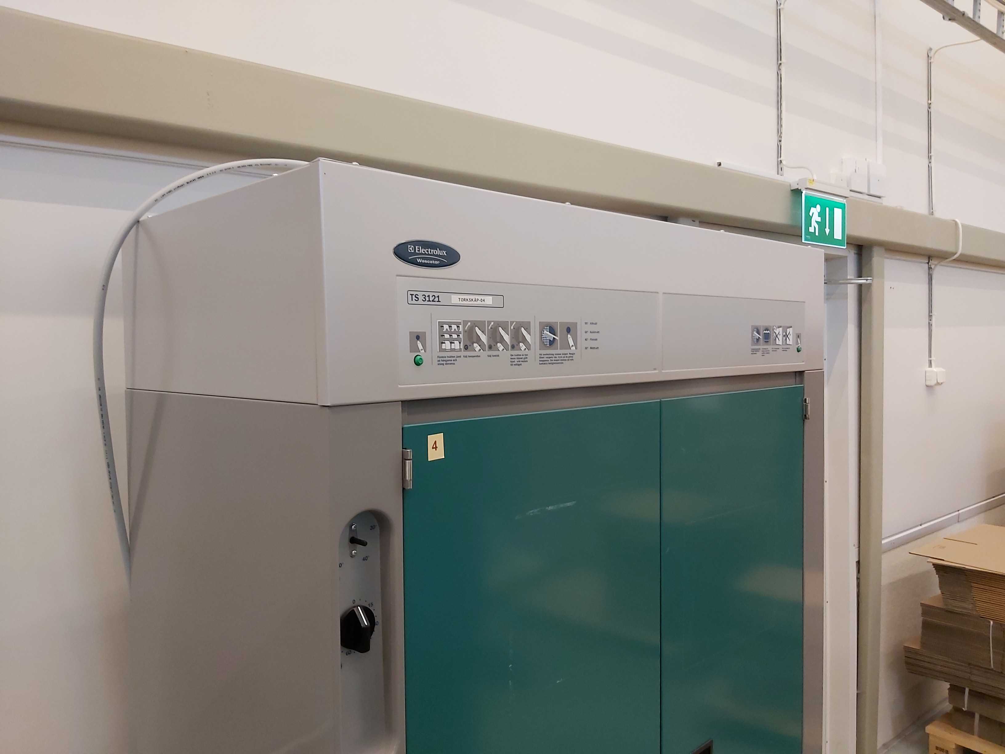 Drying cabinet Electrolux Wascator TS 3121 - PS Auction - We value the ...