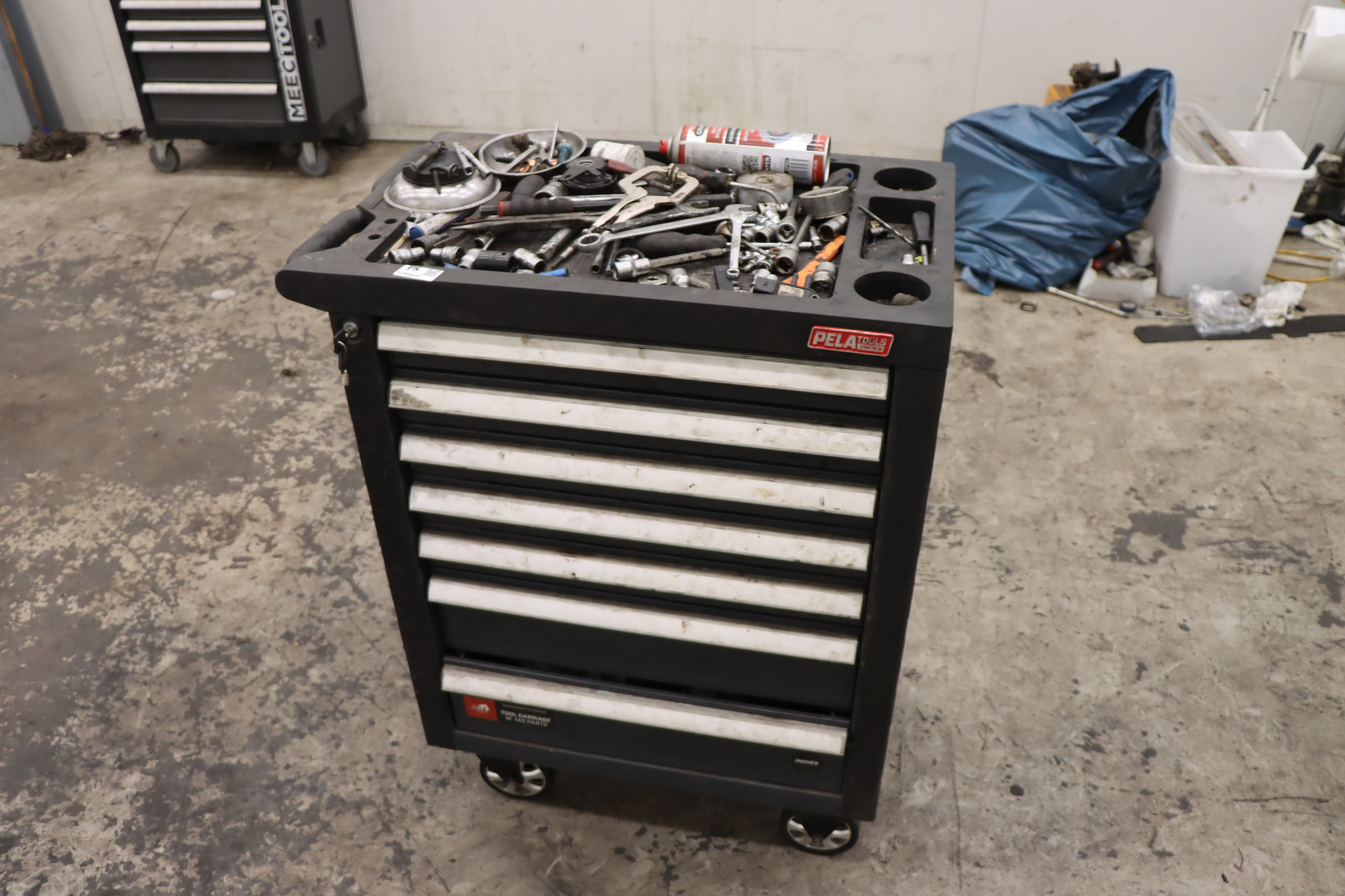 Tool trolley Play with tools - PS Auction - We value the future ...