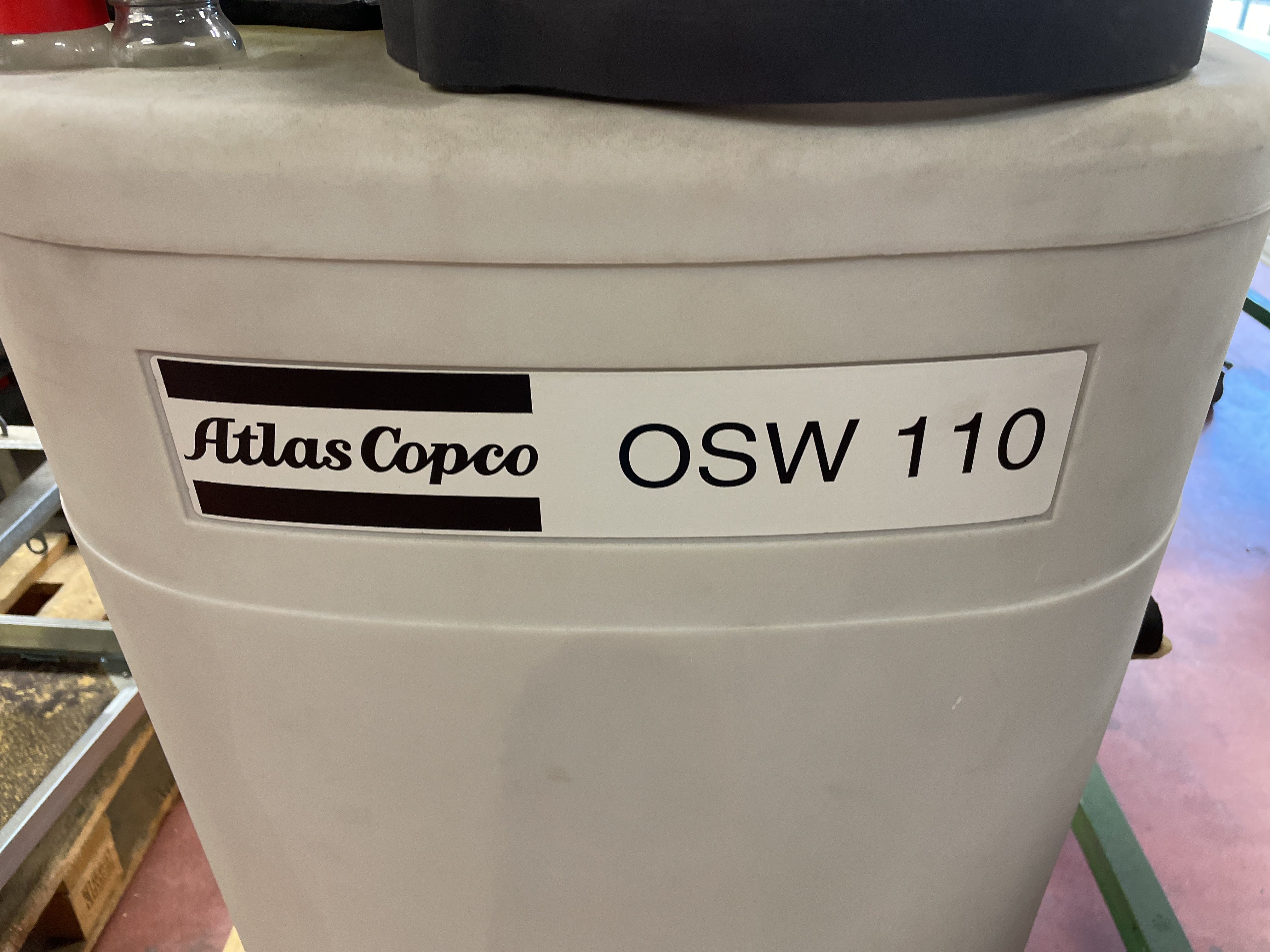 Oil water separator Atlas Copco OSW 110 - PS Auction - We value the ...
