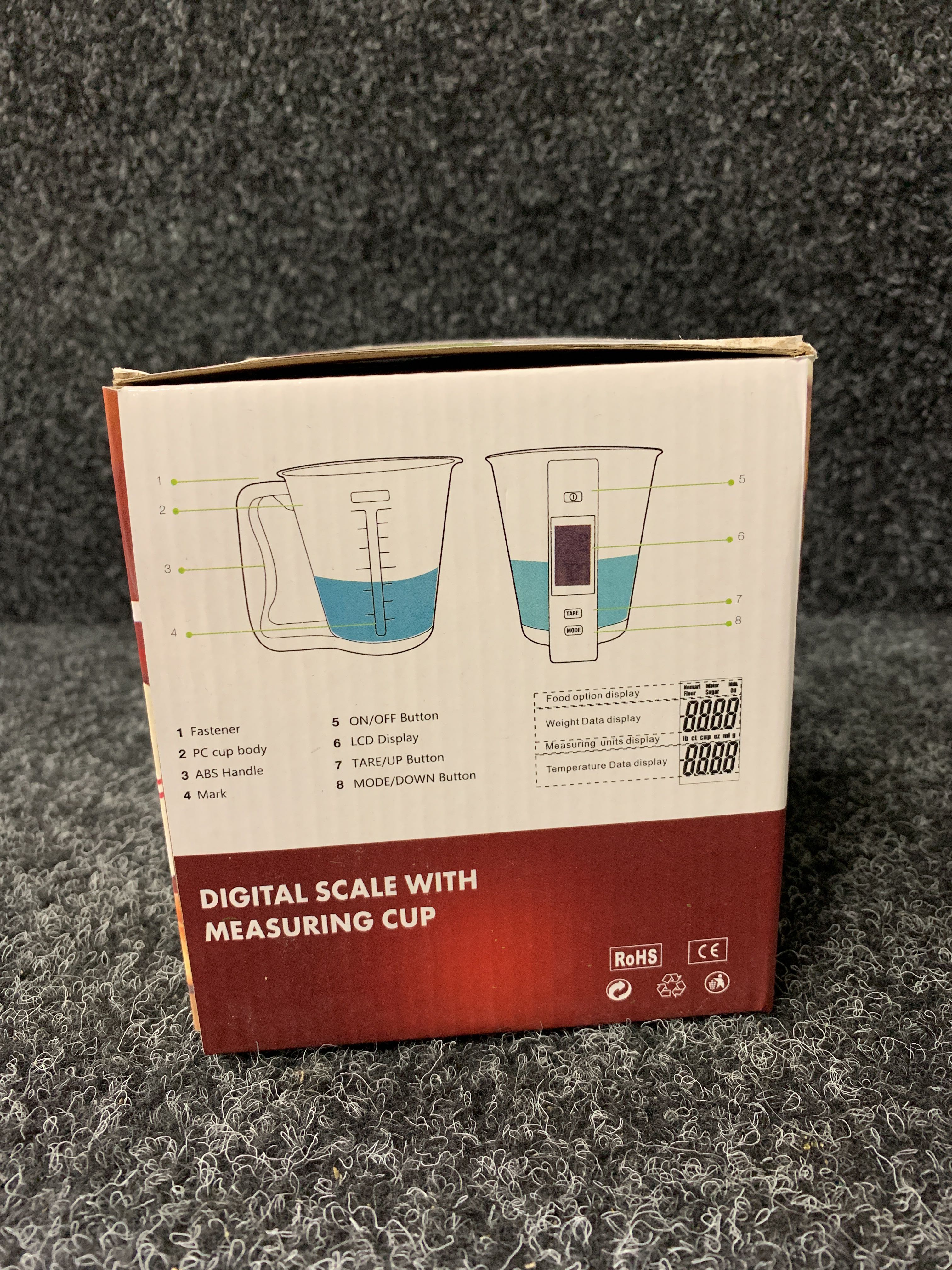 2 digital measuring jugs - 6 measuring tapes - PS Auction - We value ...