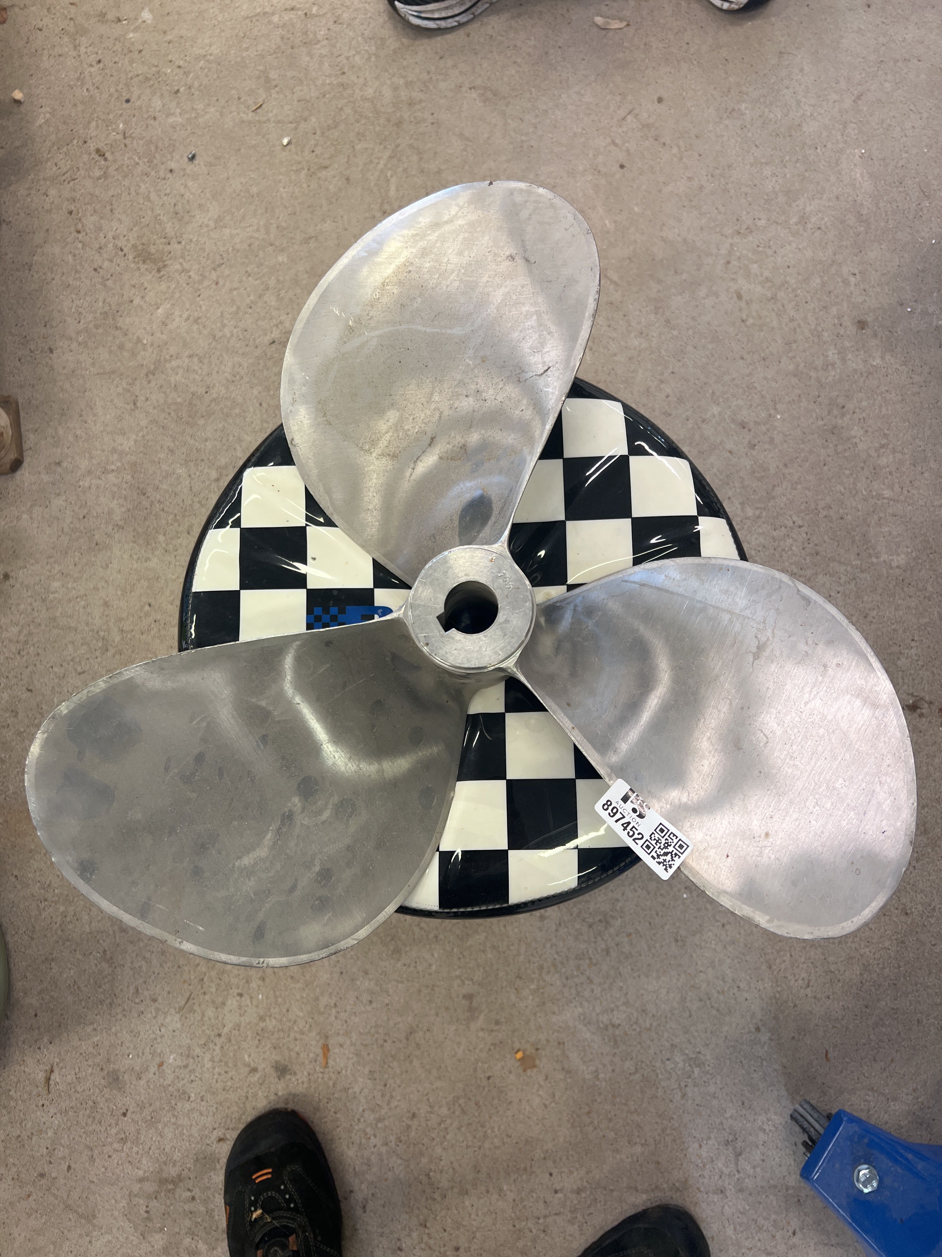 NEW stainless propeller Centerline s755 21X13-LH - PS Auction - We ...
