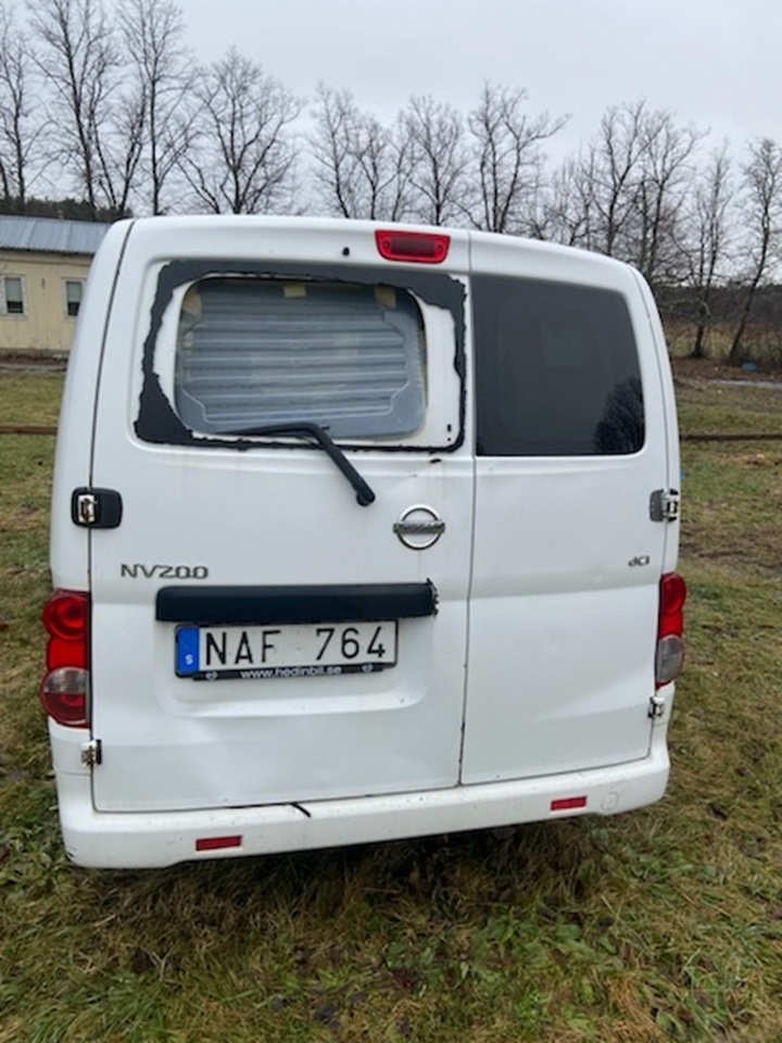 Nissan NV200 Combi 1.5 dCi - 2013 (repobjekt) - Auktioner online - Nätauktioner ...