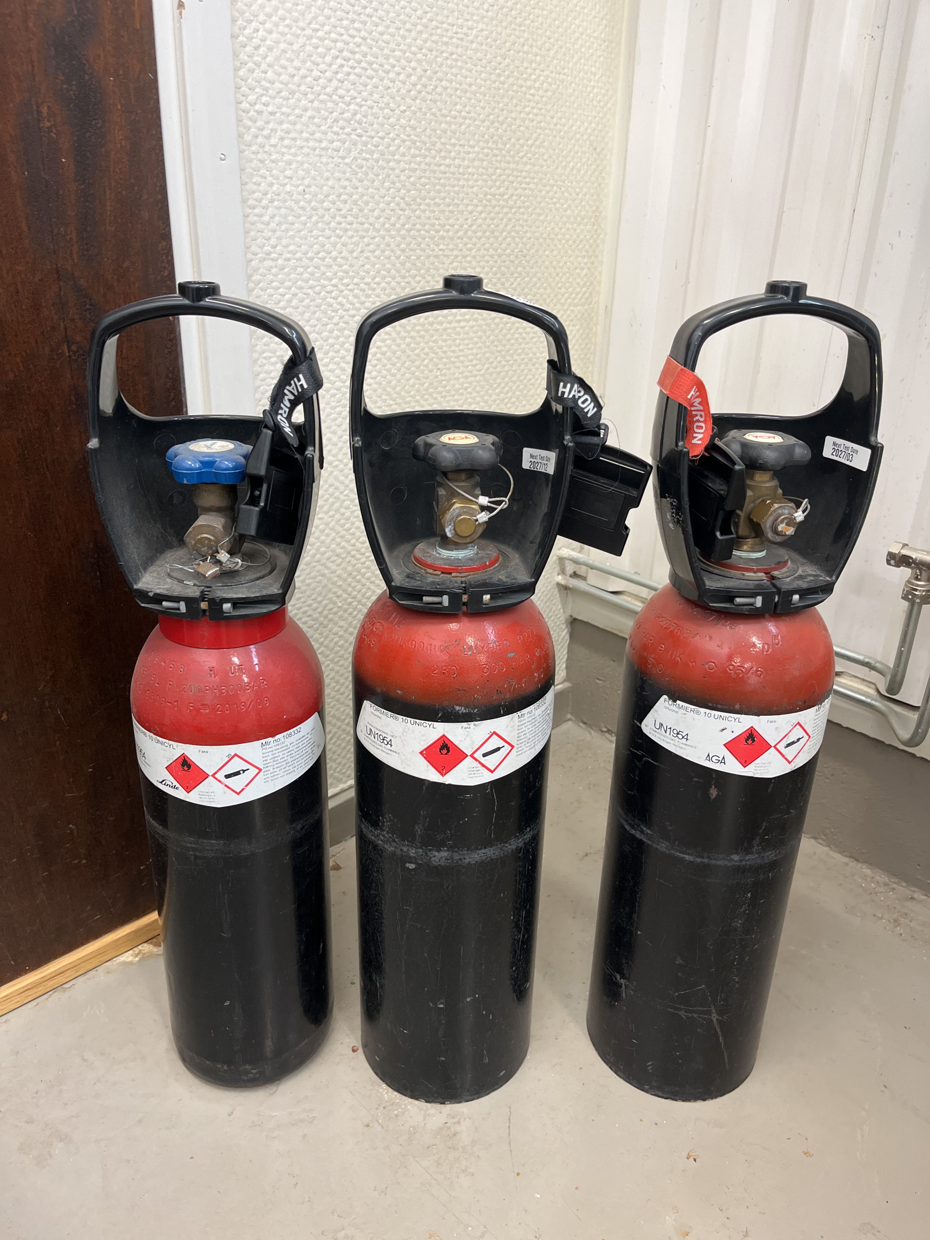 Gas tubes 3 pcs - AGA Formier 10 Unicyl - PS Auction - We value the ...