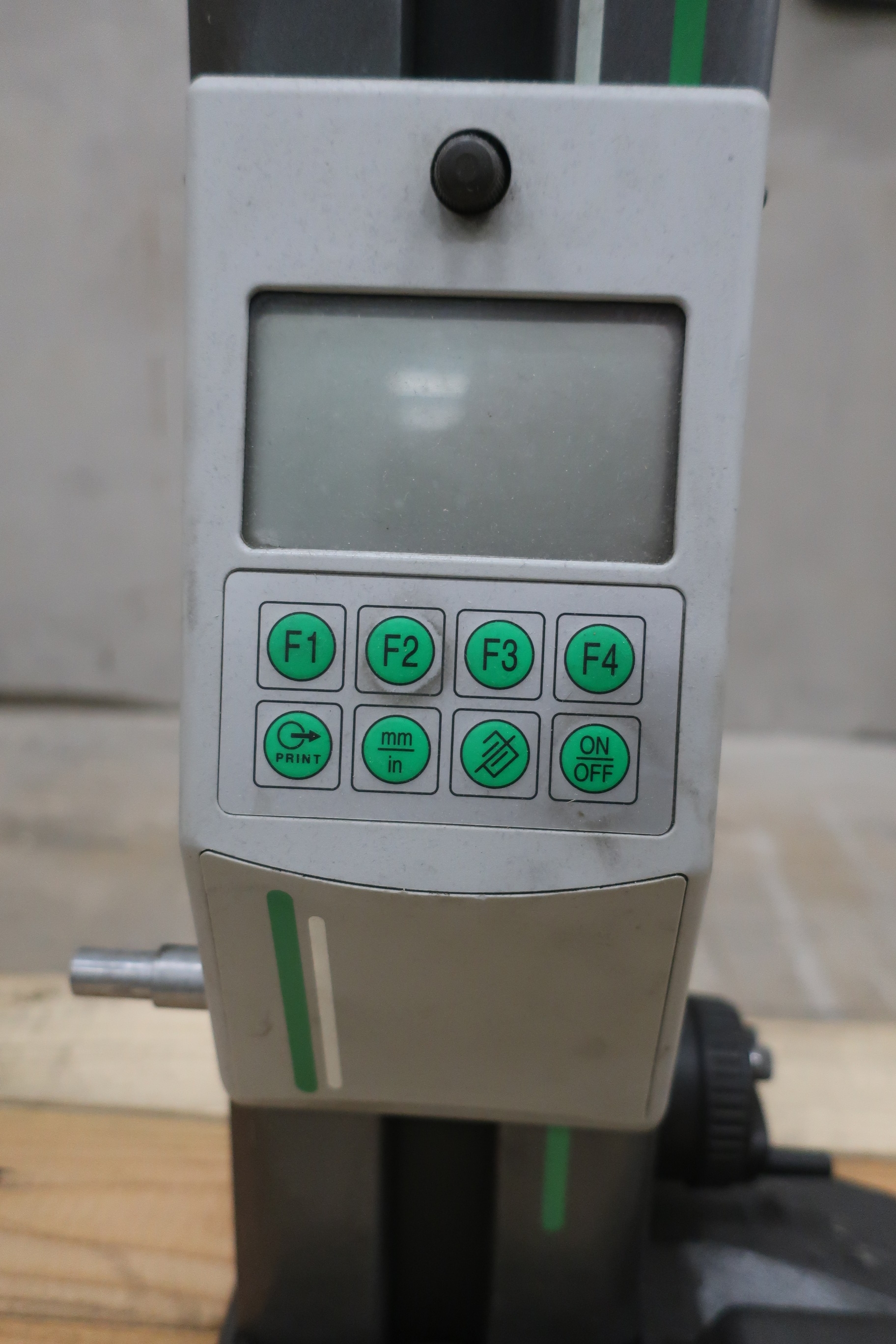 Höjdmätare TESA Hite - Auktioner online - Nätauktioner ...