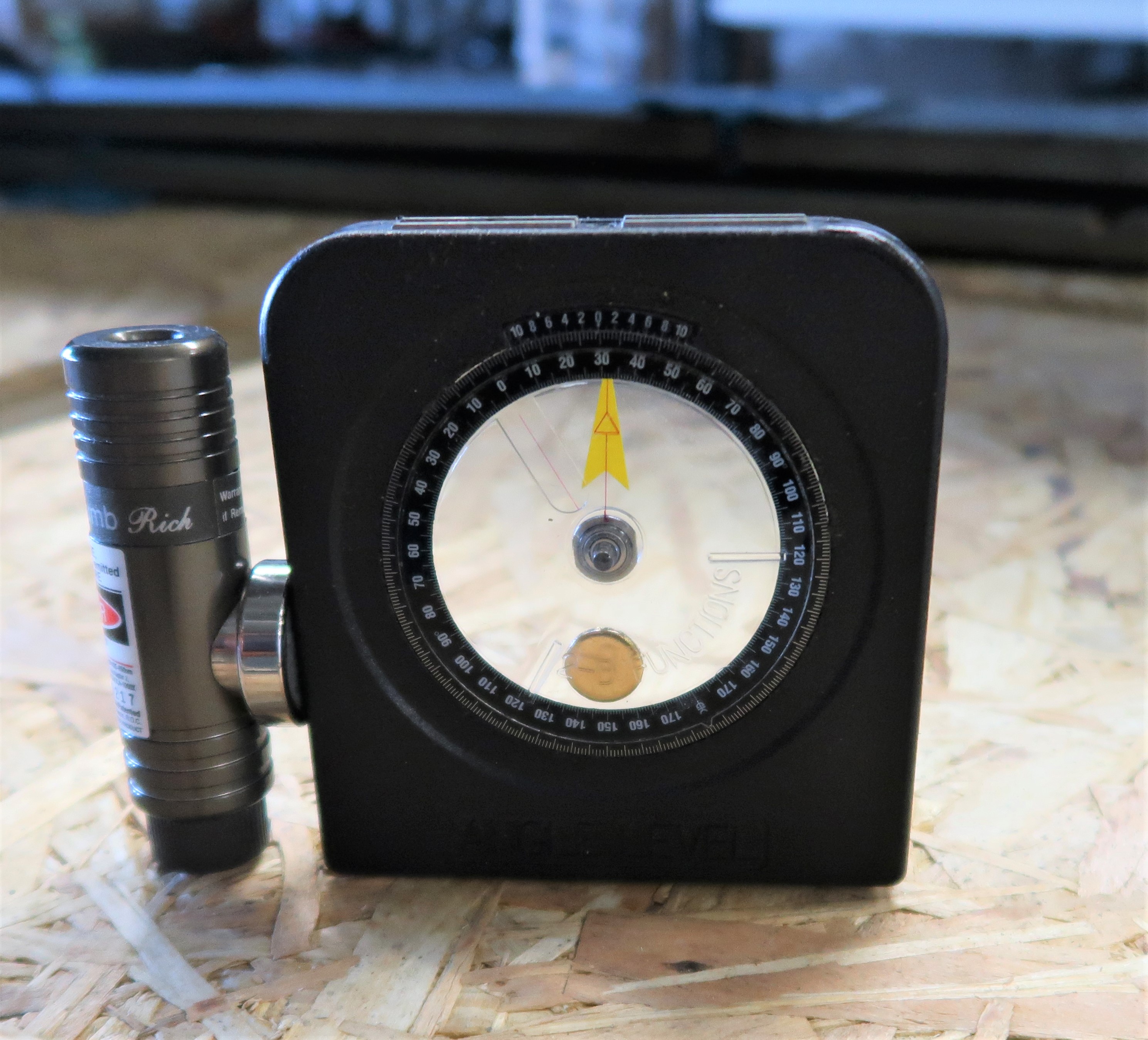 Laser direction system - PS Auction - We value the future - Largest in ...