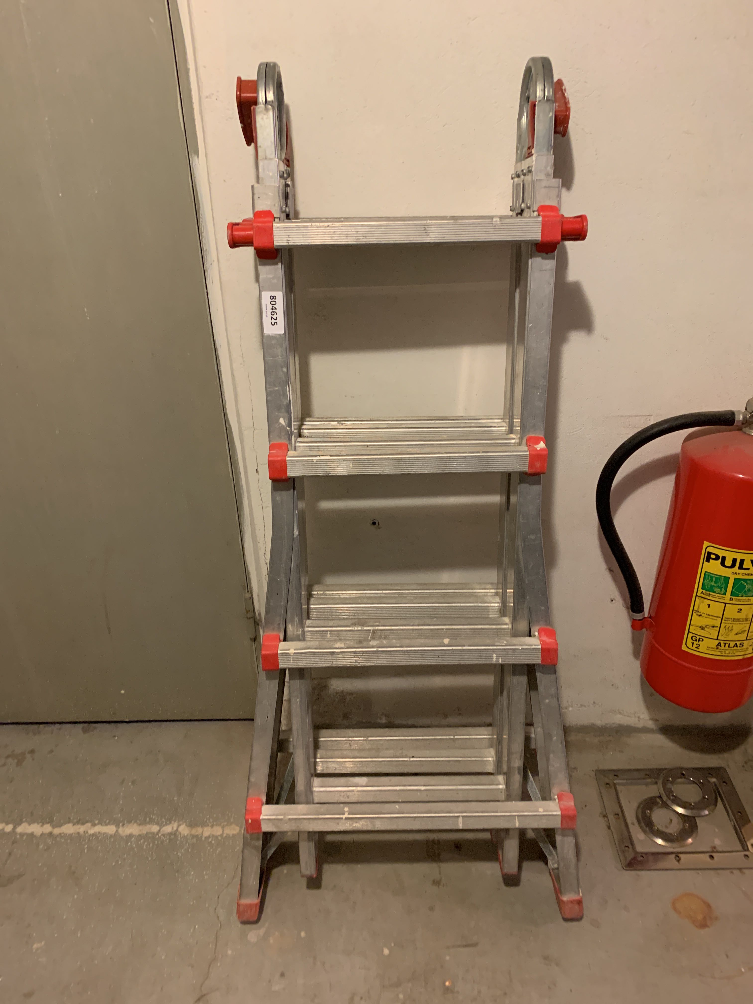 Folding ladder Pharaoh 117 - PS Auction - We value the future - Largest ...