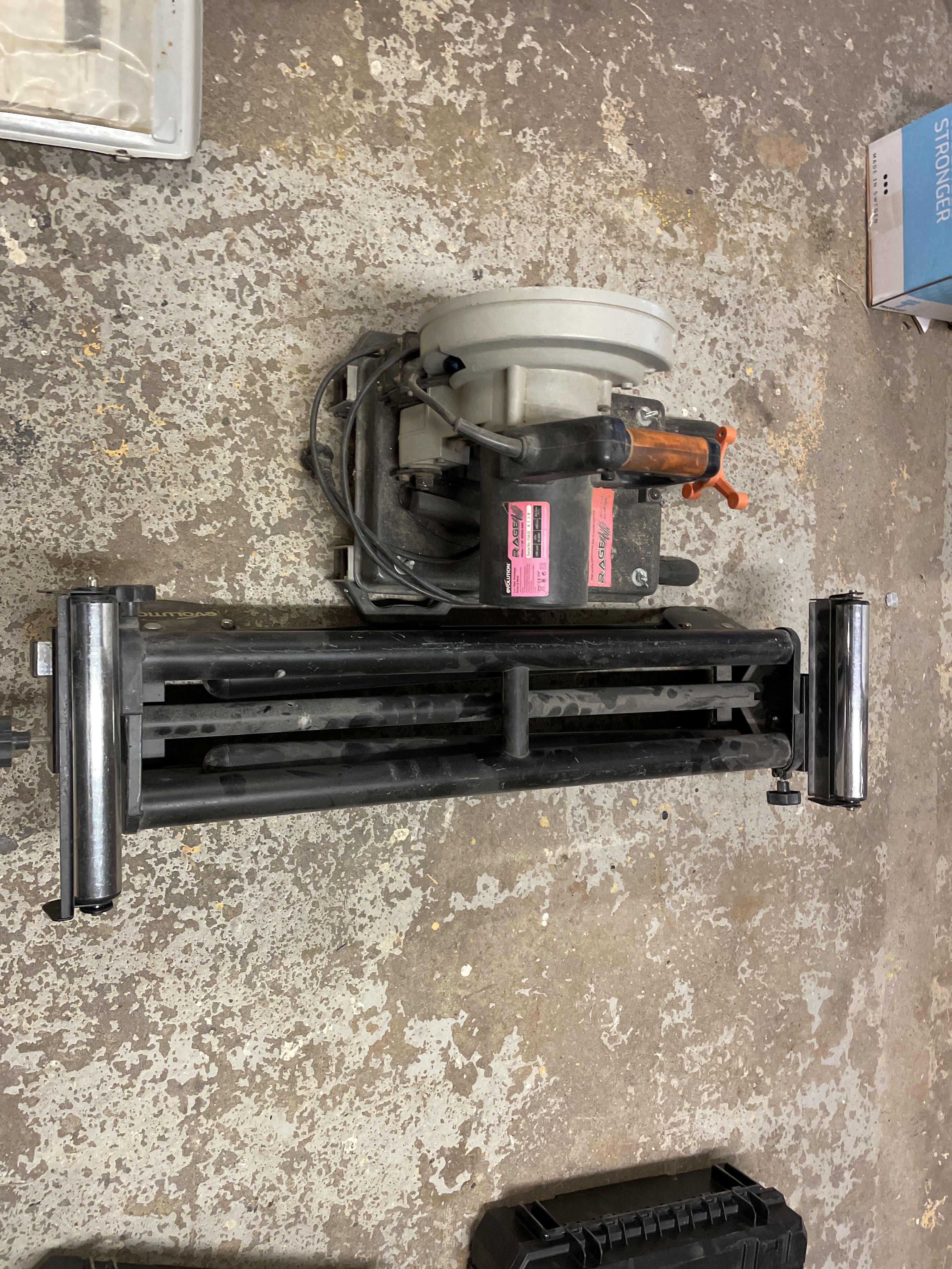 Kap- och gersåg Evolution Rage 4 - Auktioner online - Nätauktioner ...