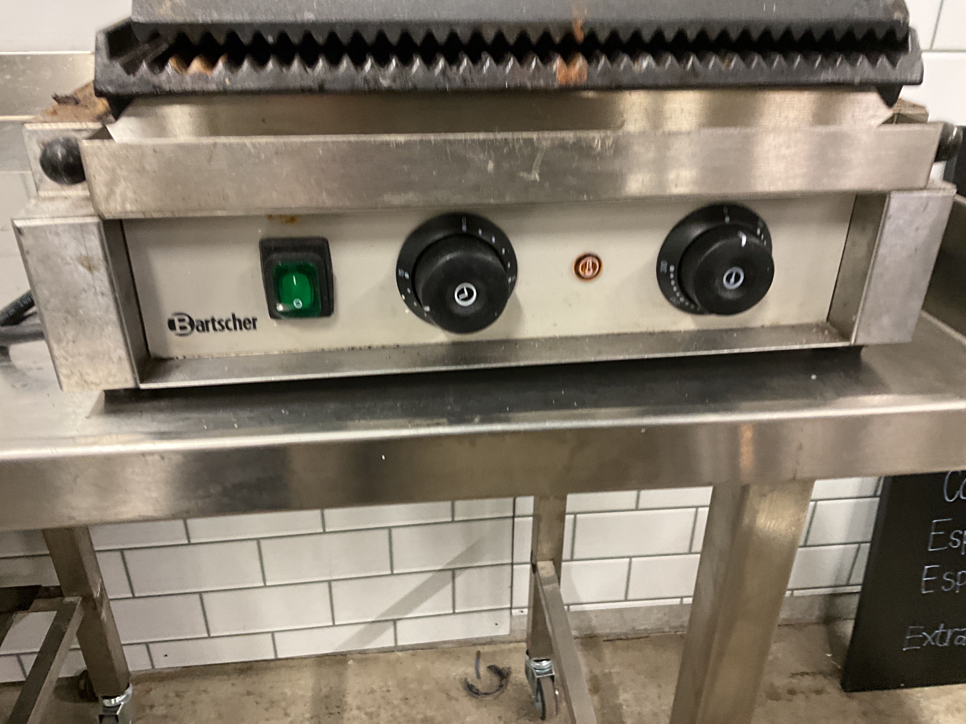 Clamp grill with double zones - PS Auction - We value the future ...