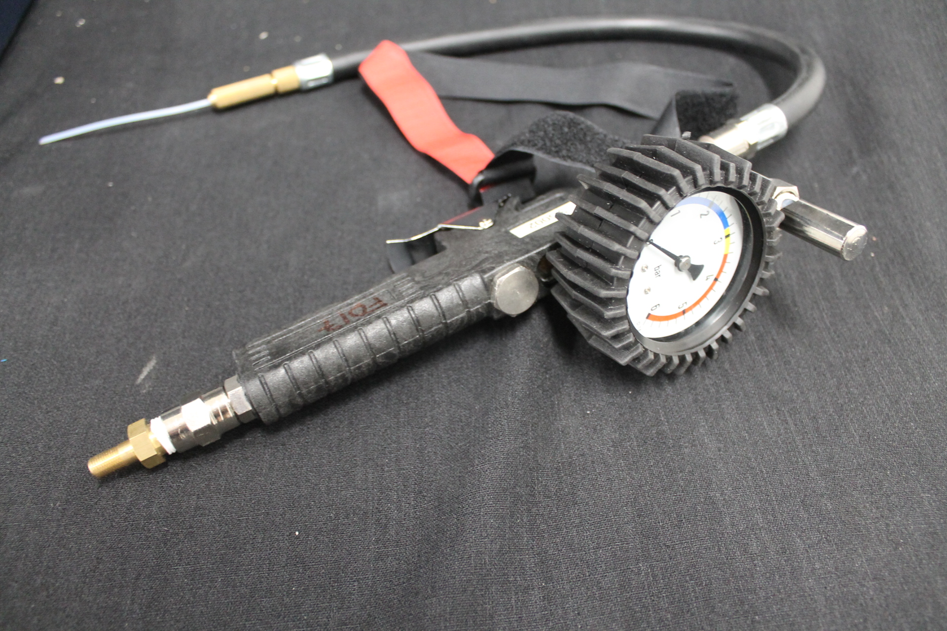 Installation tool T-DUX for compressor - PS Auction - We value the ...