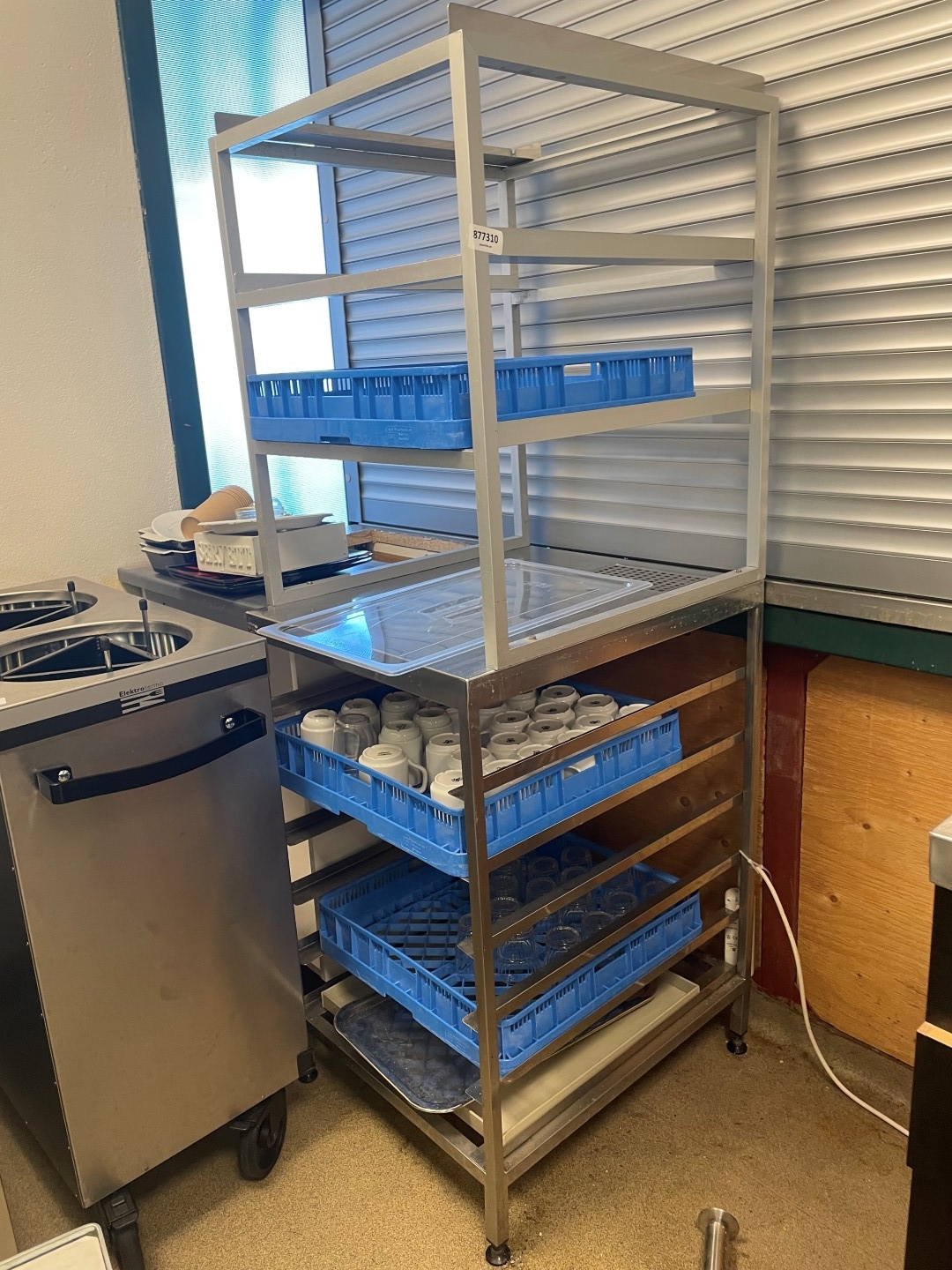 Back stand - PS Auction - We value the future - Largest in net auctions