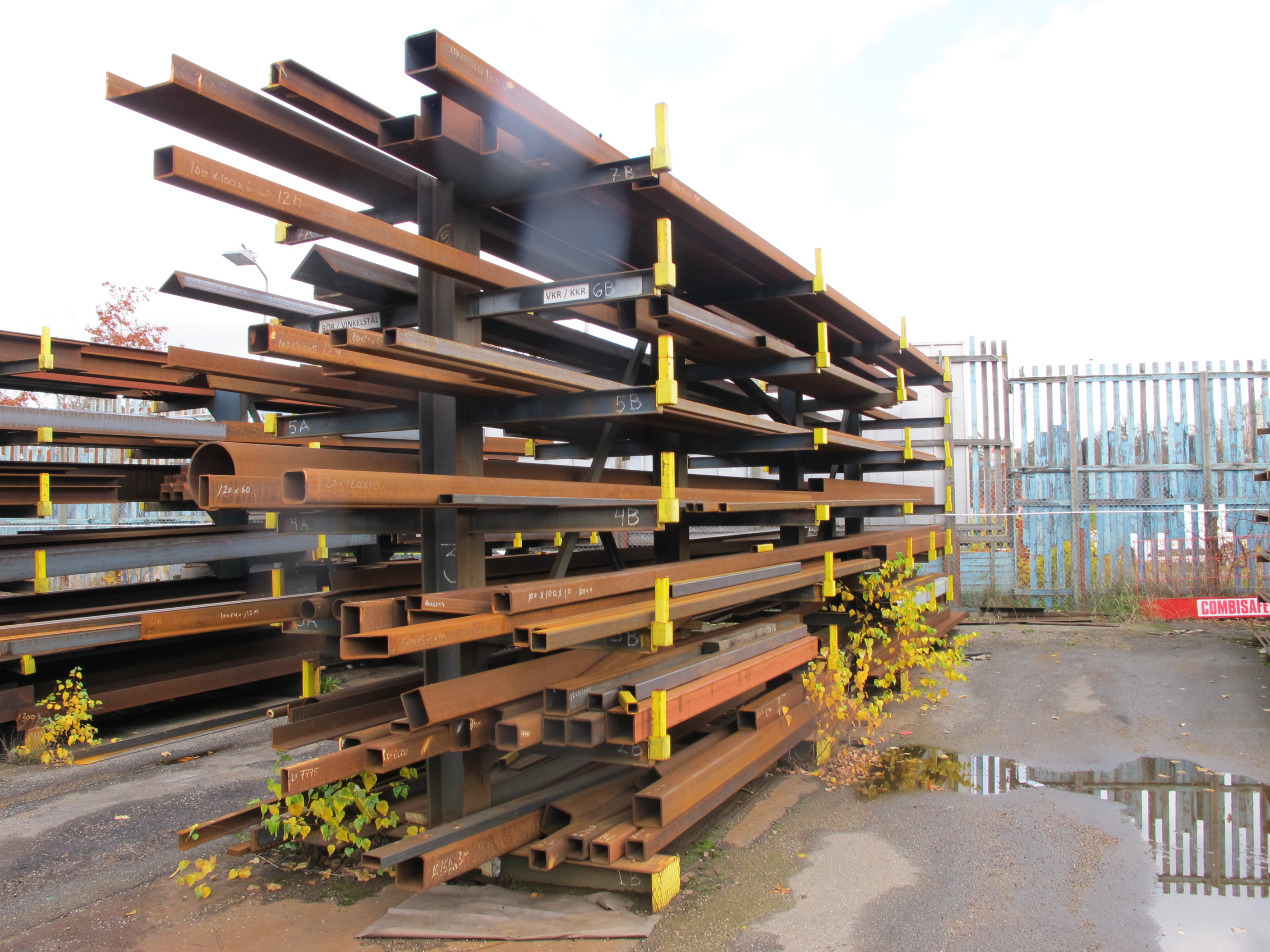 Balk inkl materialställ - Auktioner online - Nätauktioner ...