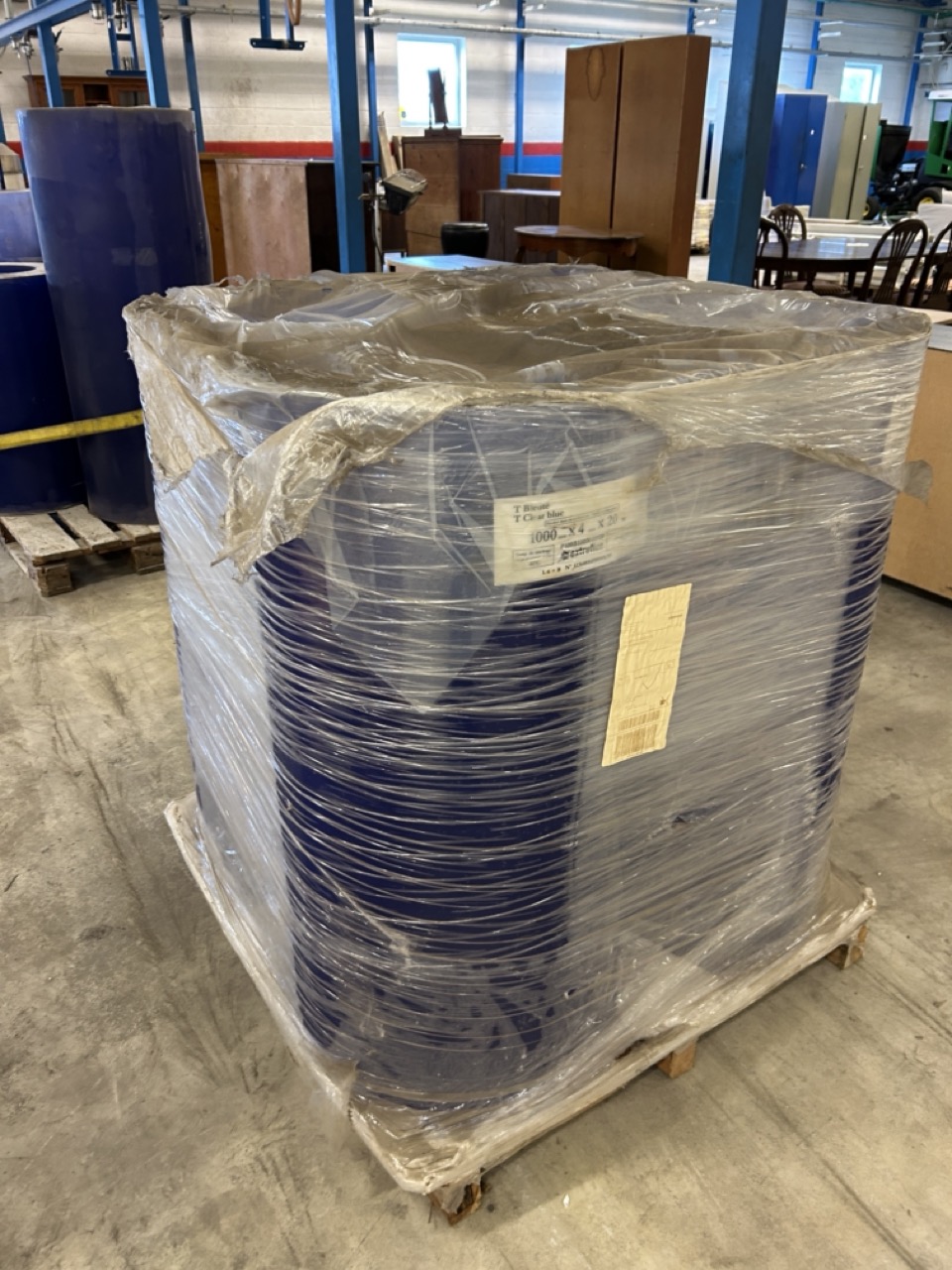 PVC rolls in mixed sizes - 3 pallets - PS Auction - We value the future ...