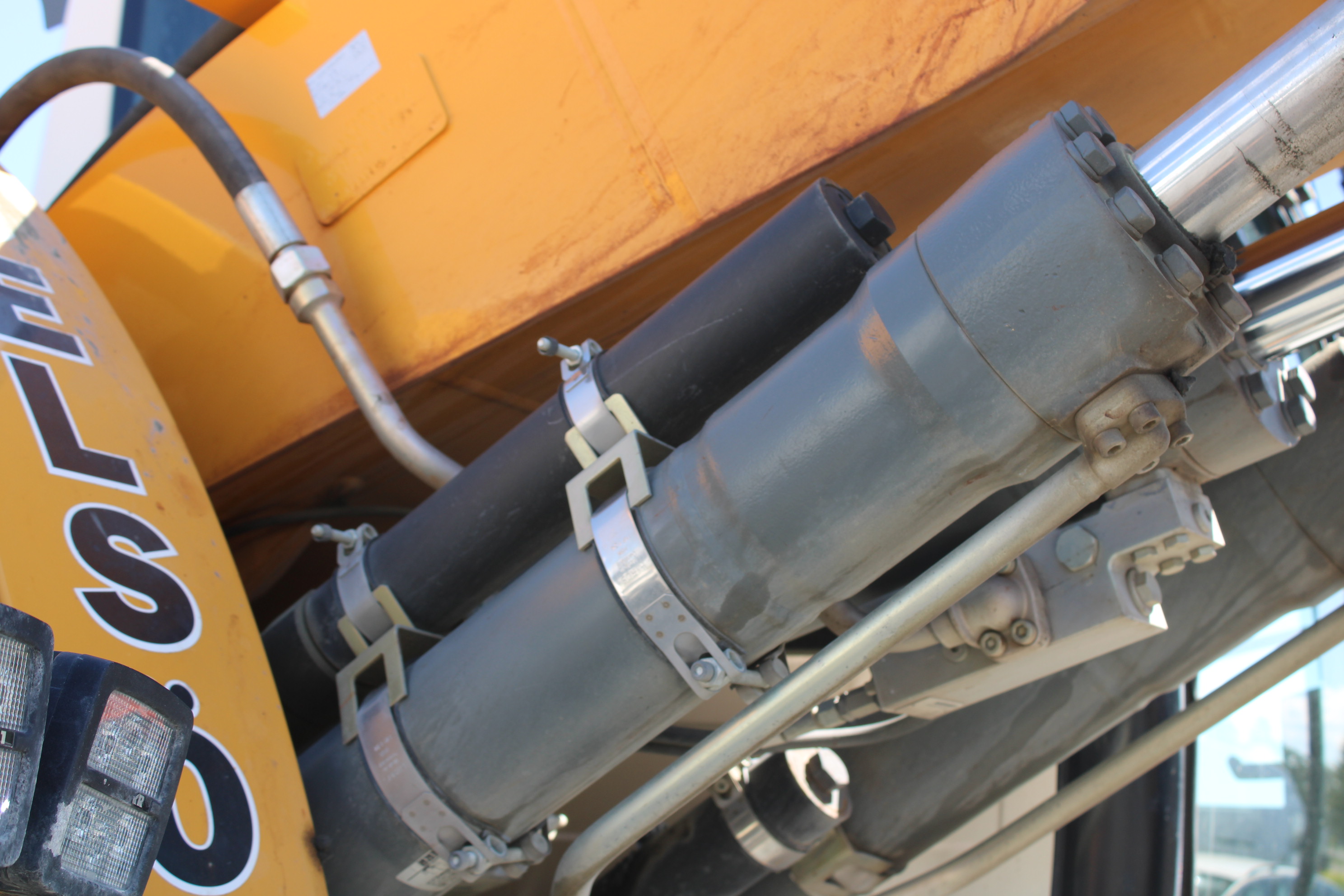 Liebherr A914 Compact -16 7494 h incl. Excavation system, implements ...