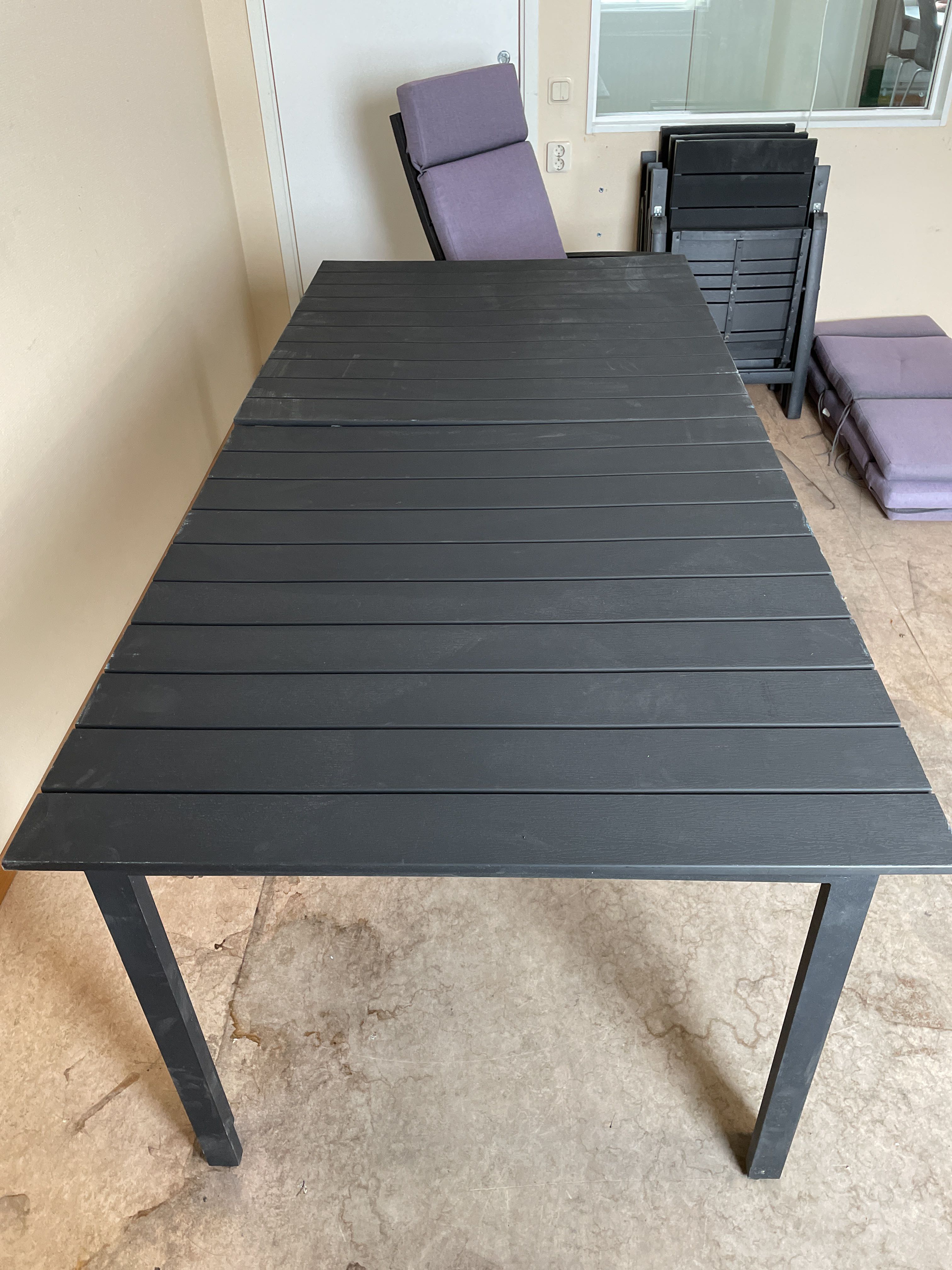 Outdoor furniture - PS Auction - We value the future - Largest in net ...