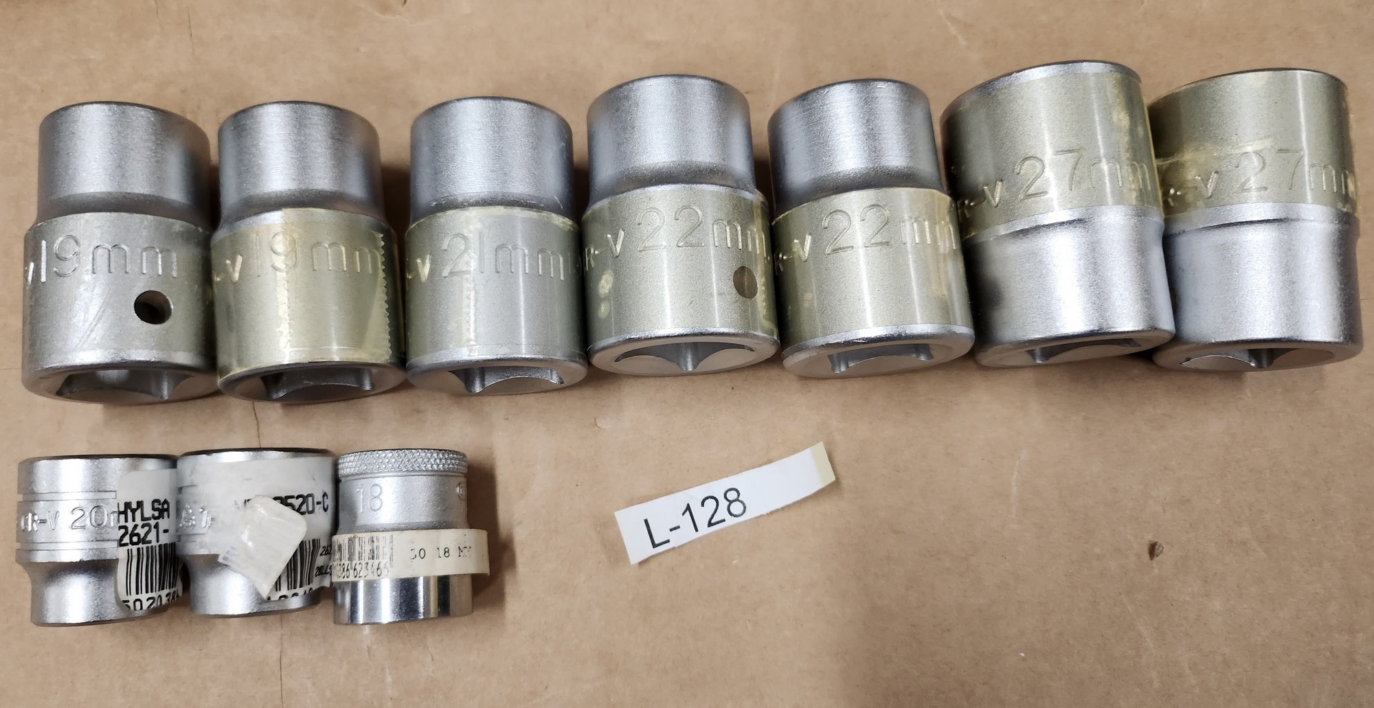 10 st hylsor - Frakt ingår (L-128) - Auktioner online - Nätauktioner ...