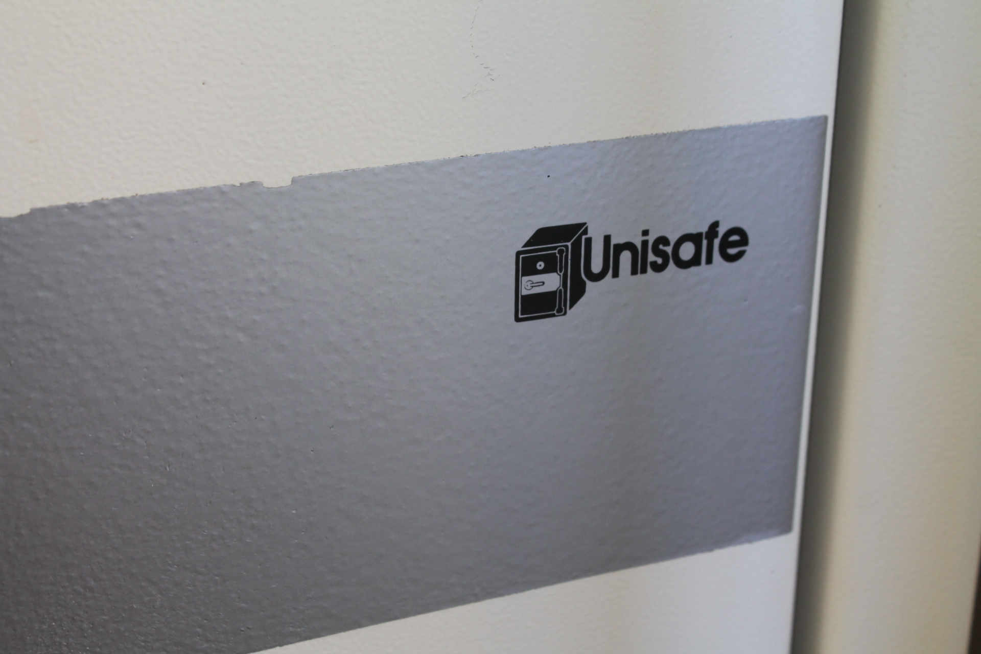 Unisafe safe - PS Auction - We value the future - Largest in net auctions