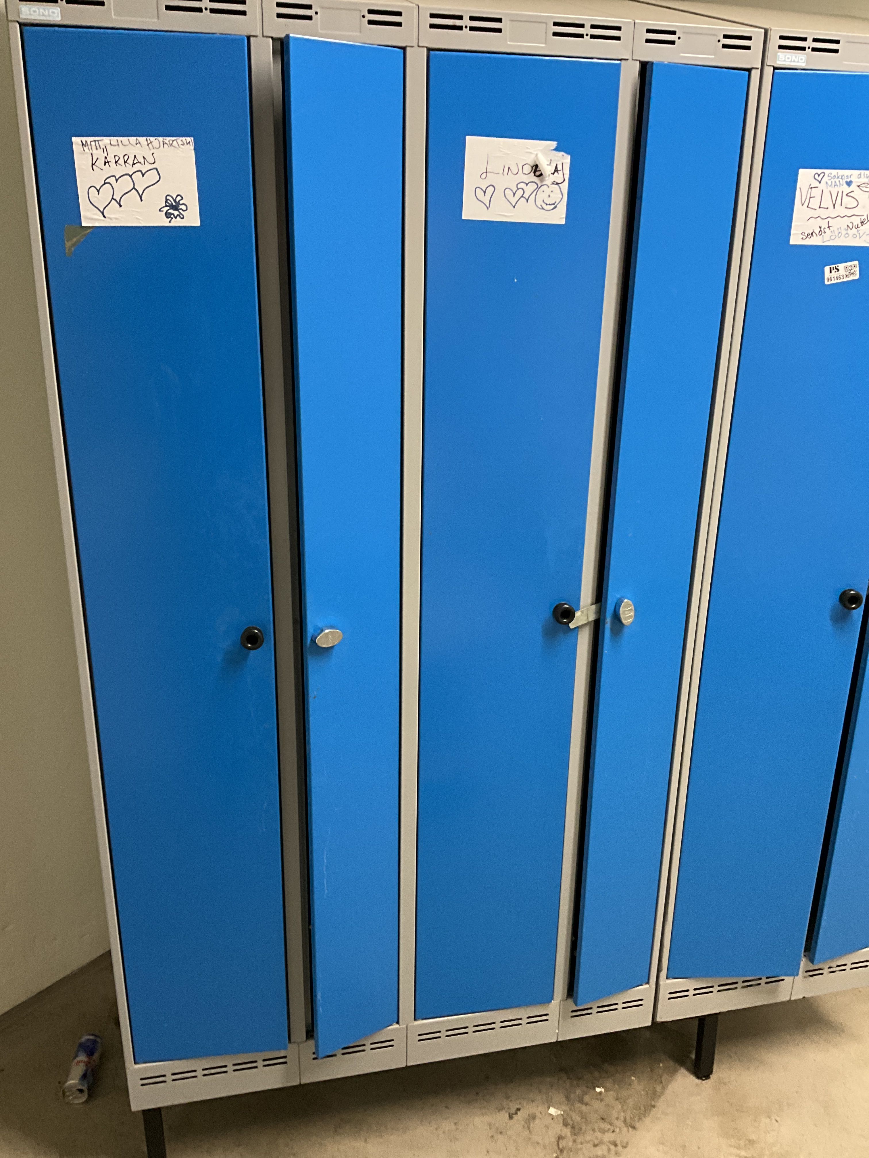 Metal wardrobe - PS Auction - We value the future - Largest in net auctions