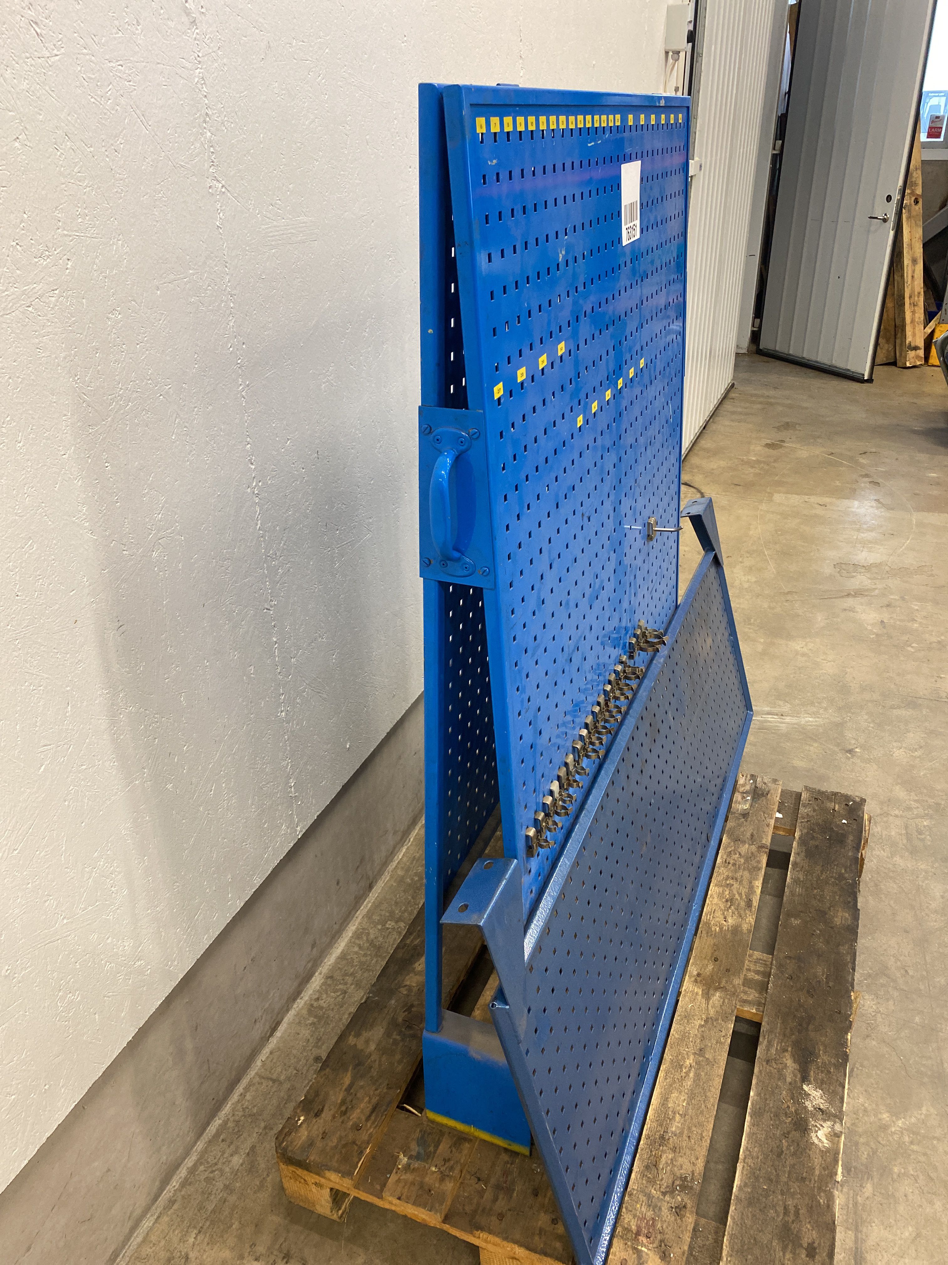 Tool panels - PS Auction - We value the future - Largest in net auctions