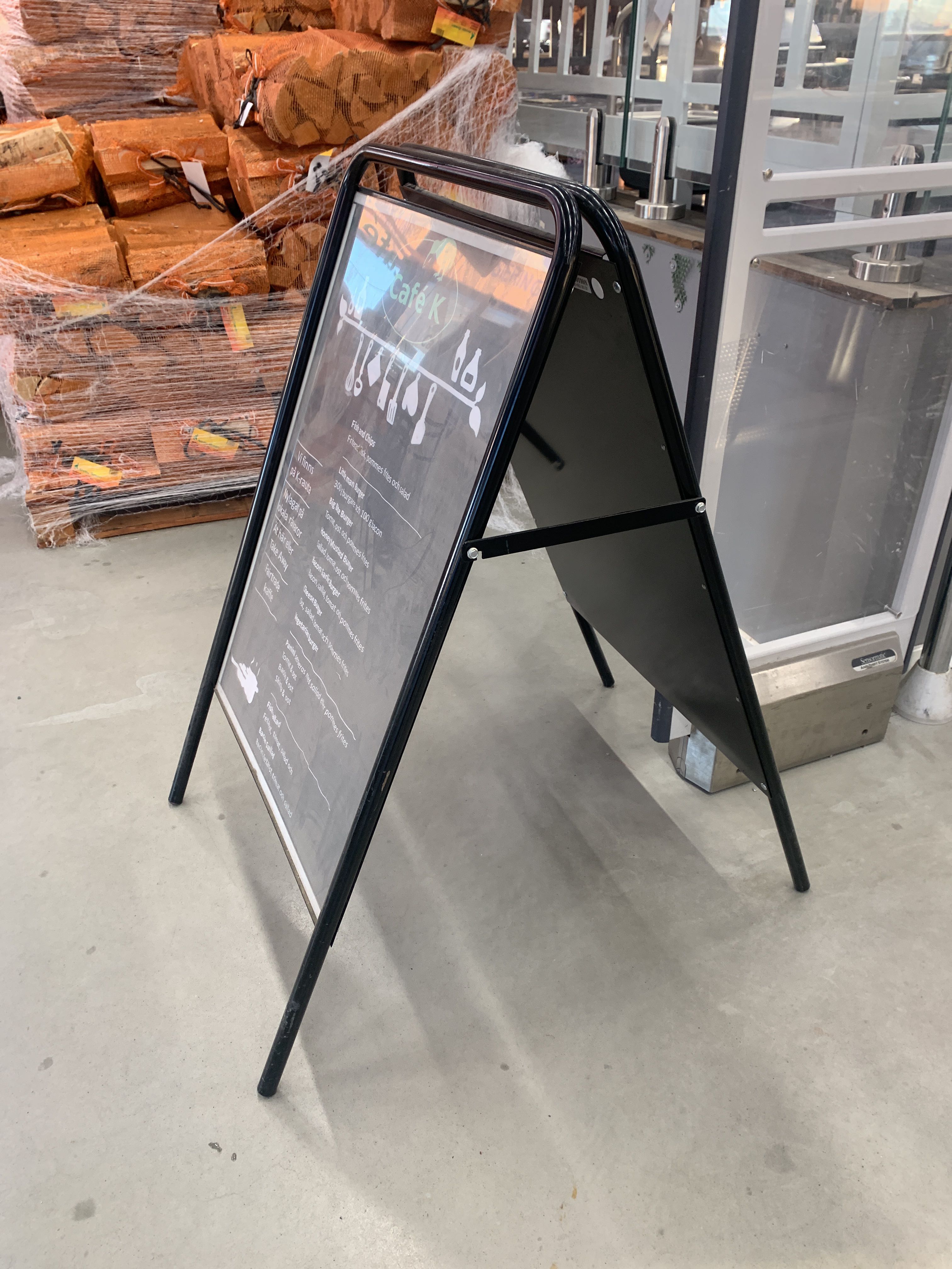 Street talker 2 and 3 chalkboards - PS Auction - We value the future ...
