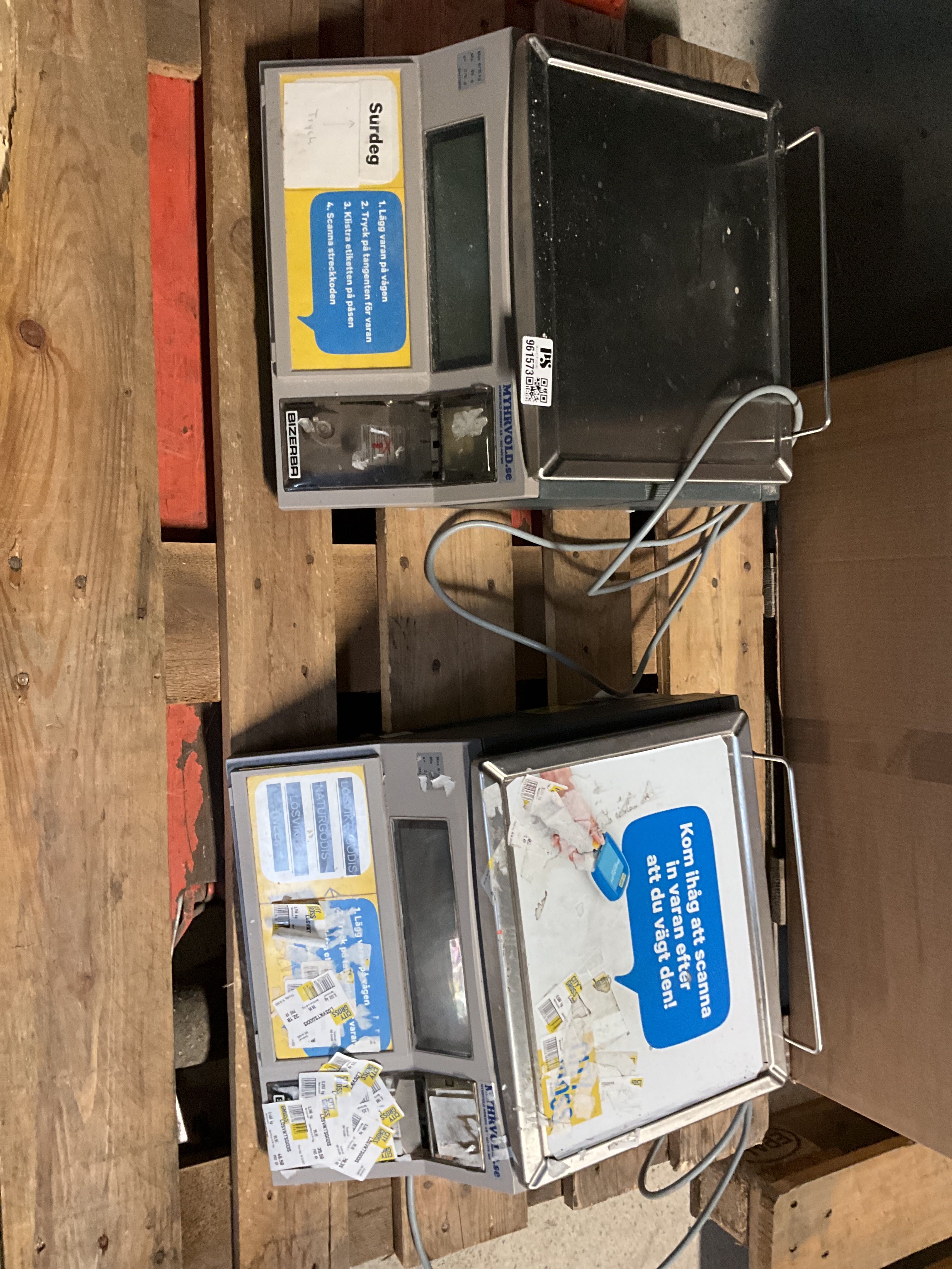 2 digital scales BIZERBA model SC-H100 - PS Auction - We value the ...