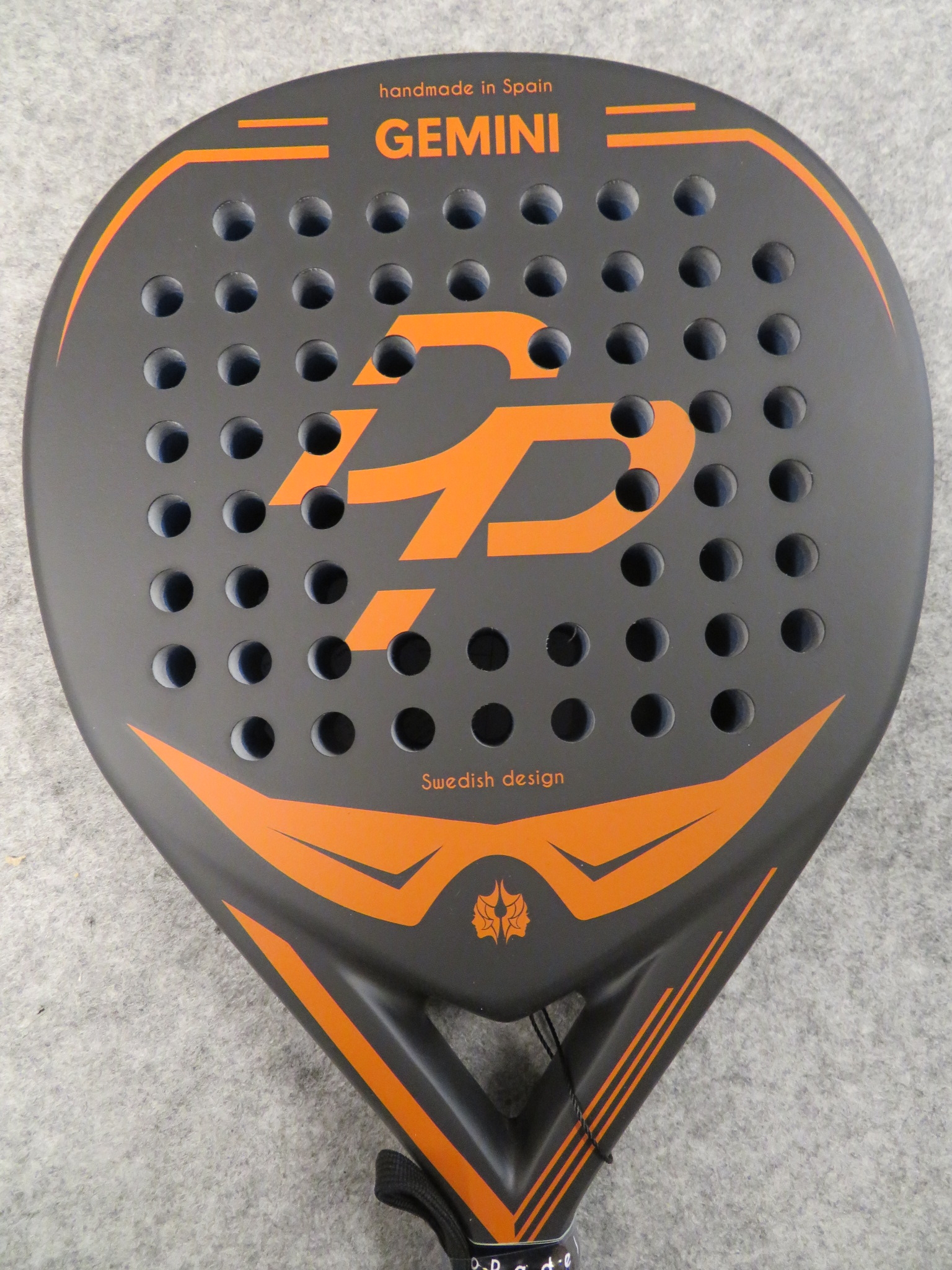 Padelrack Gemini och 3st bollar - Units - Ledande på konkursauktioner