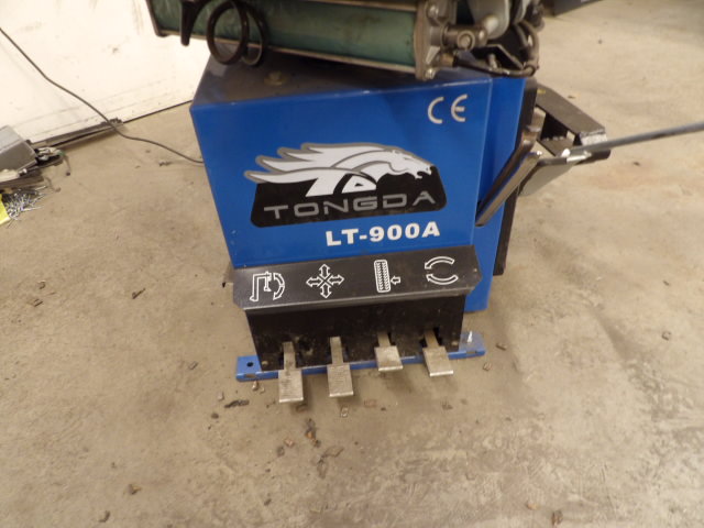 Tongda tire change machine - PS Auction - We value the future - Largest ...