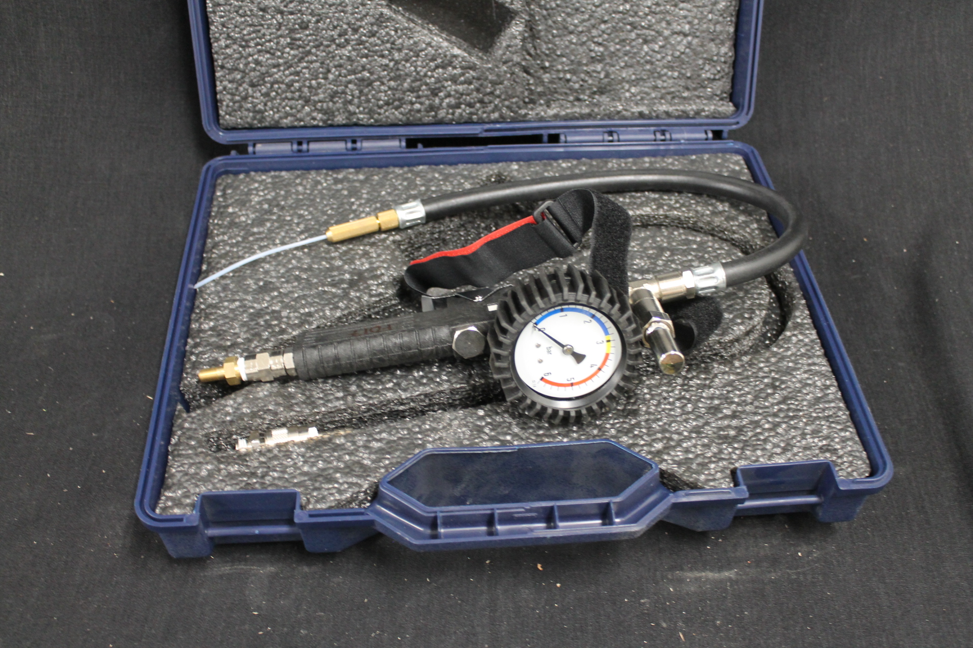 Installation tool T-DUX for compressor - PS Auction - We value the ...