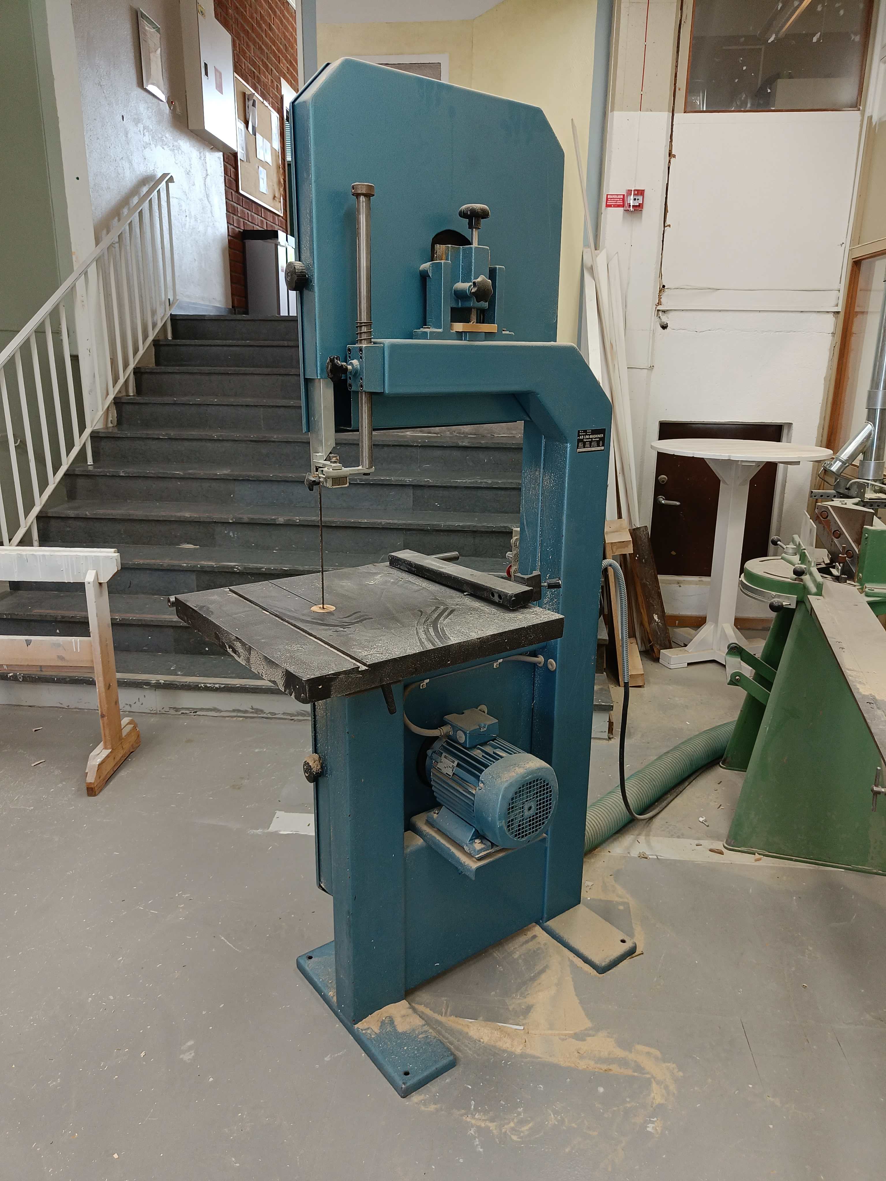 Bandsaw Lini-Machines LBS570 - PS Auction - We value the future ...