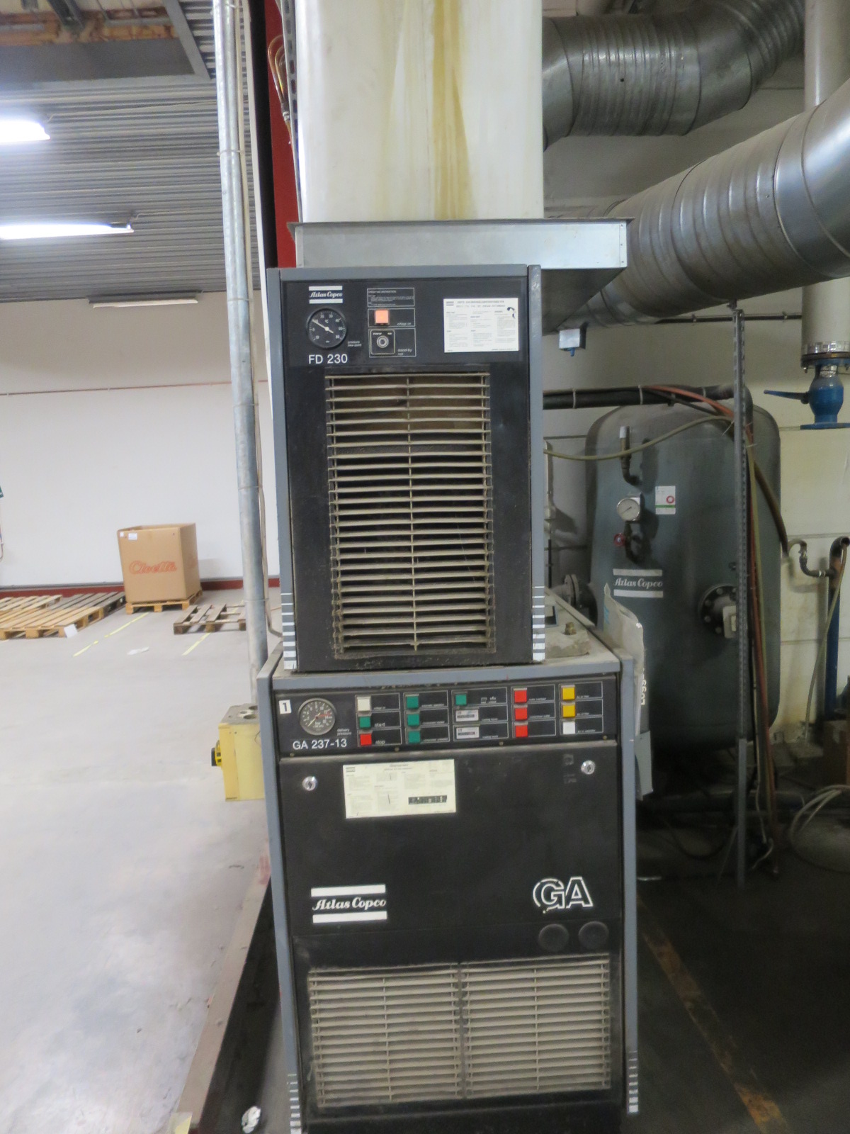 Atlas Copco screw compressor GA37VSD FF - PS Auction - We value the ...