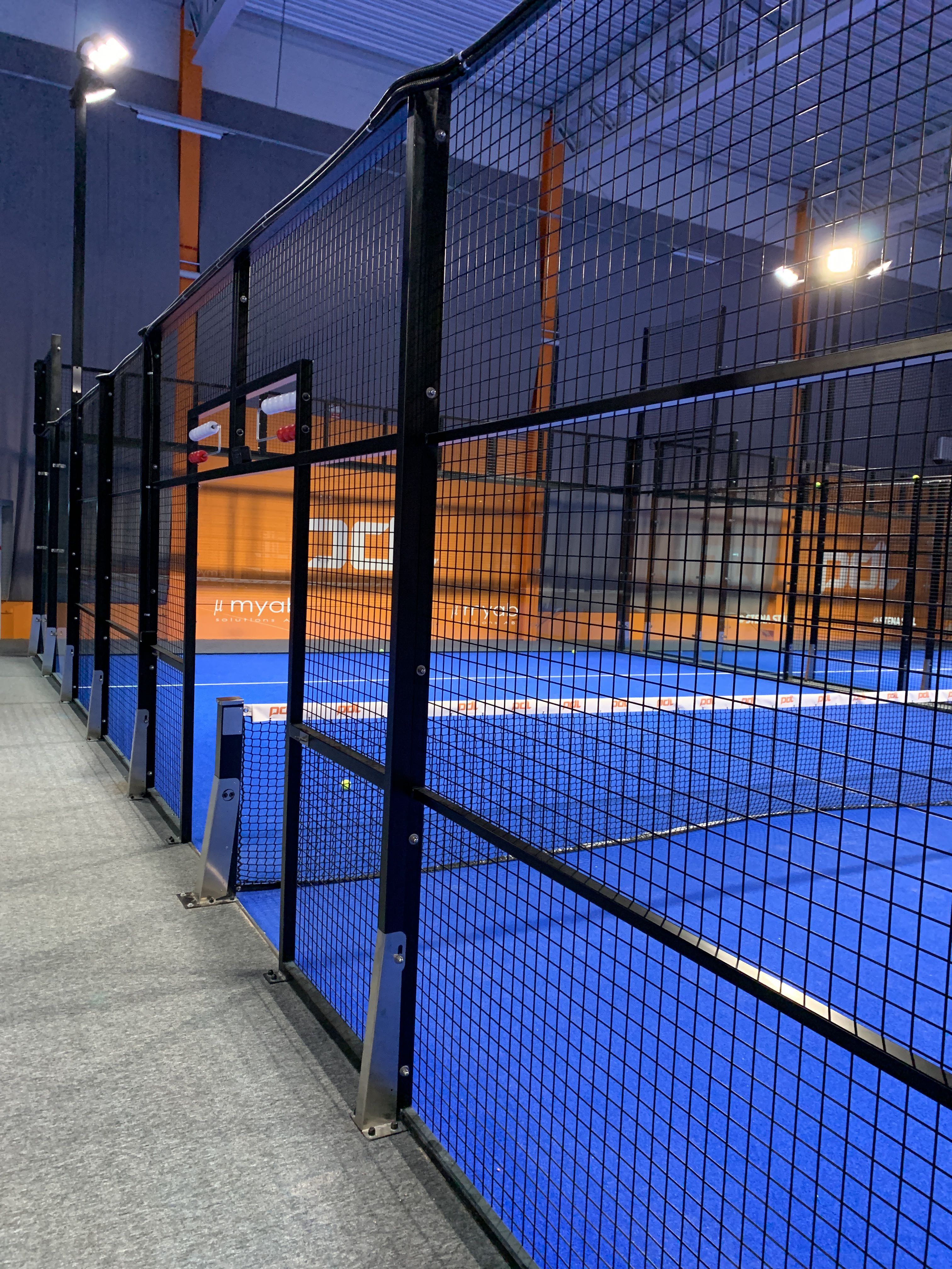 Padelbana dubbelbana Padeltotal - Auktioner online - Nätauktioner ...
